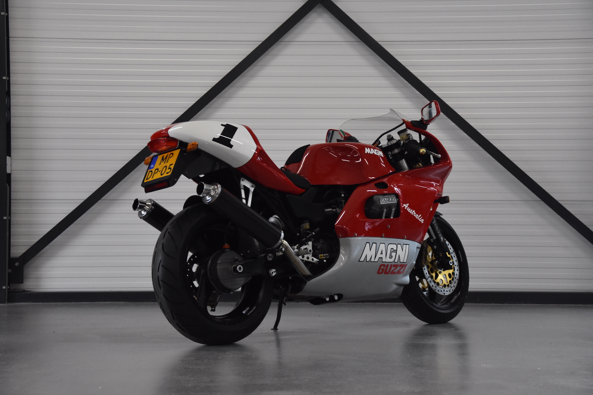 1998 MAGNI AUSTRALIA