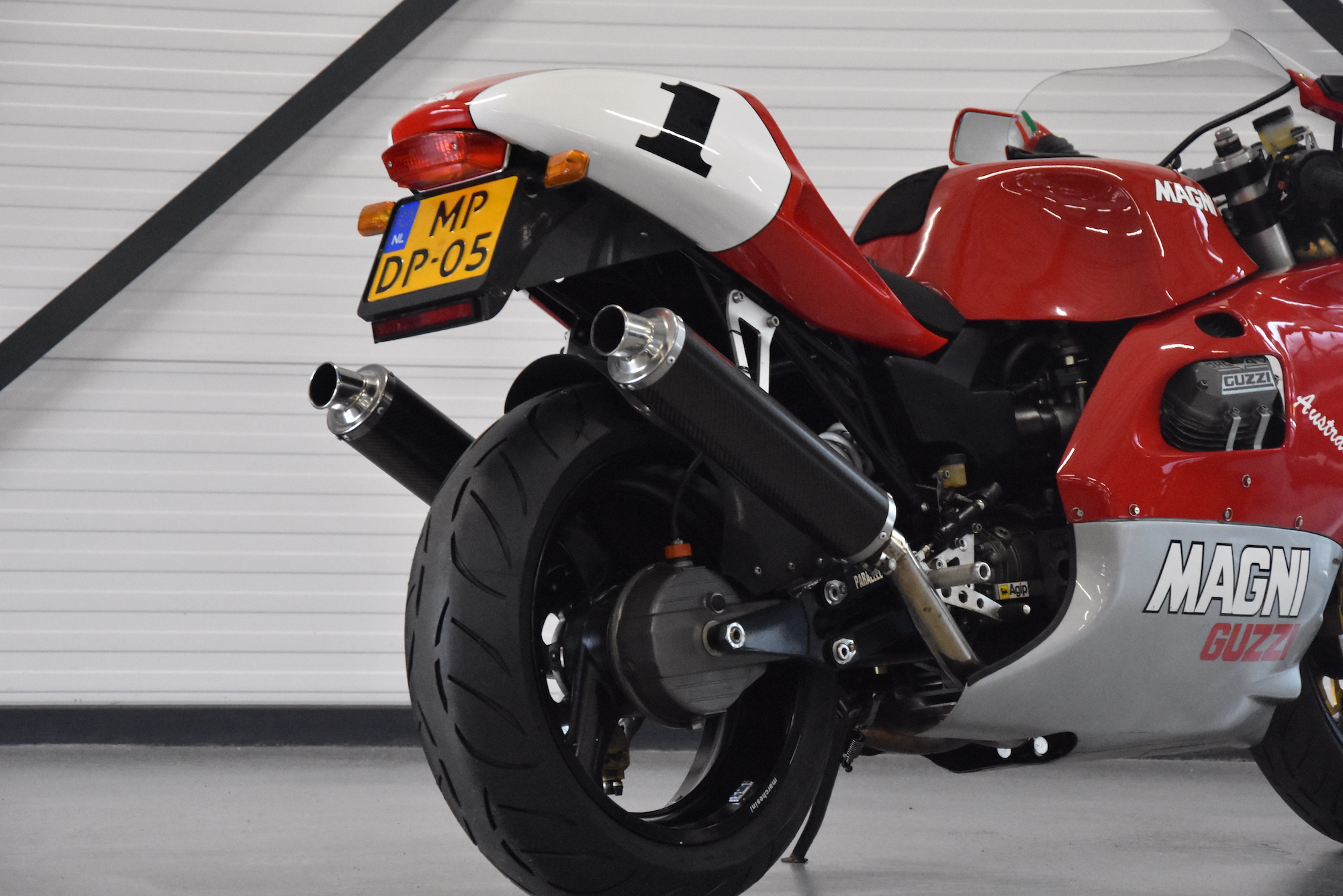 1998 MAGNI AUSTRALIA