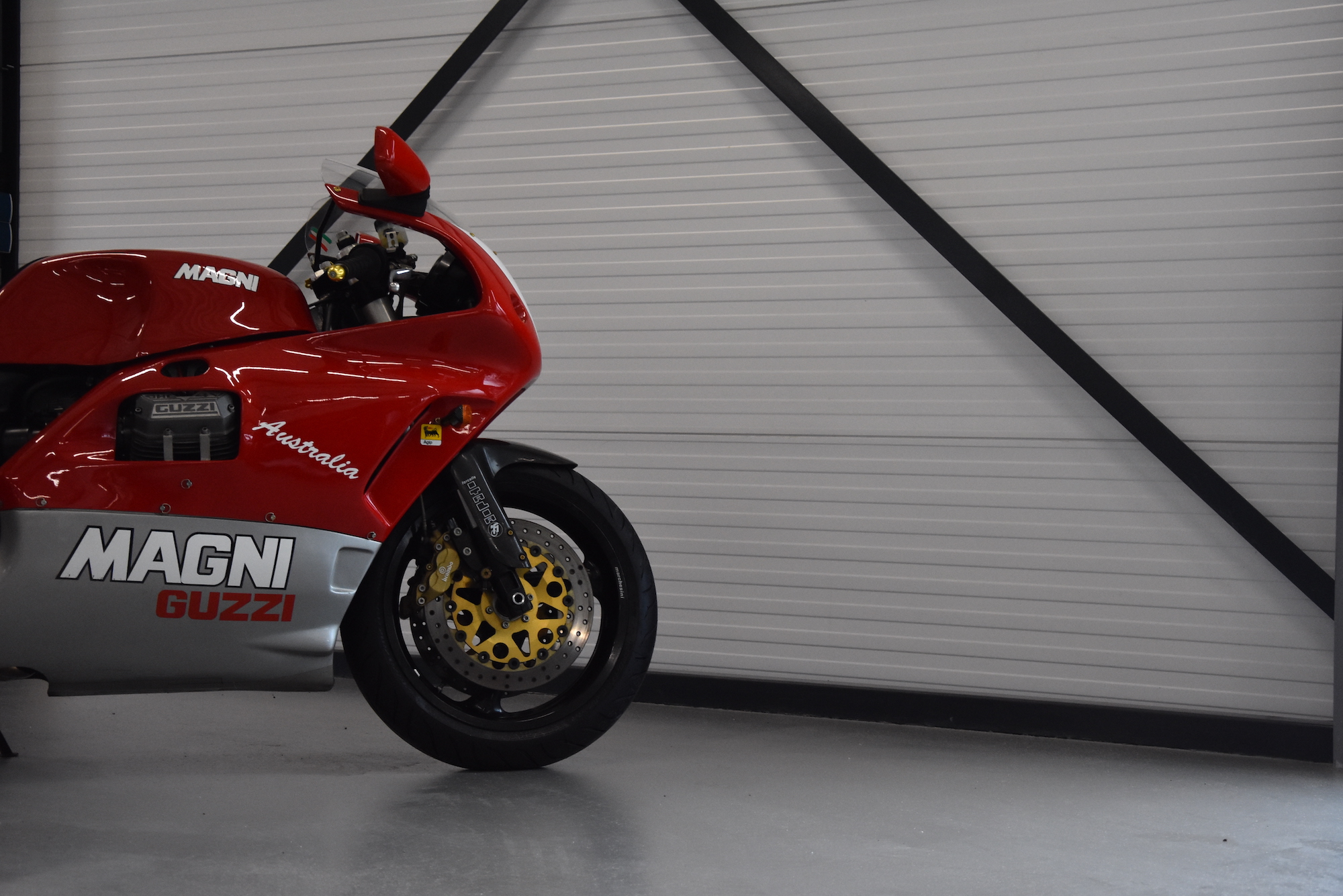 1998 MAGNI AUSTRALIA