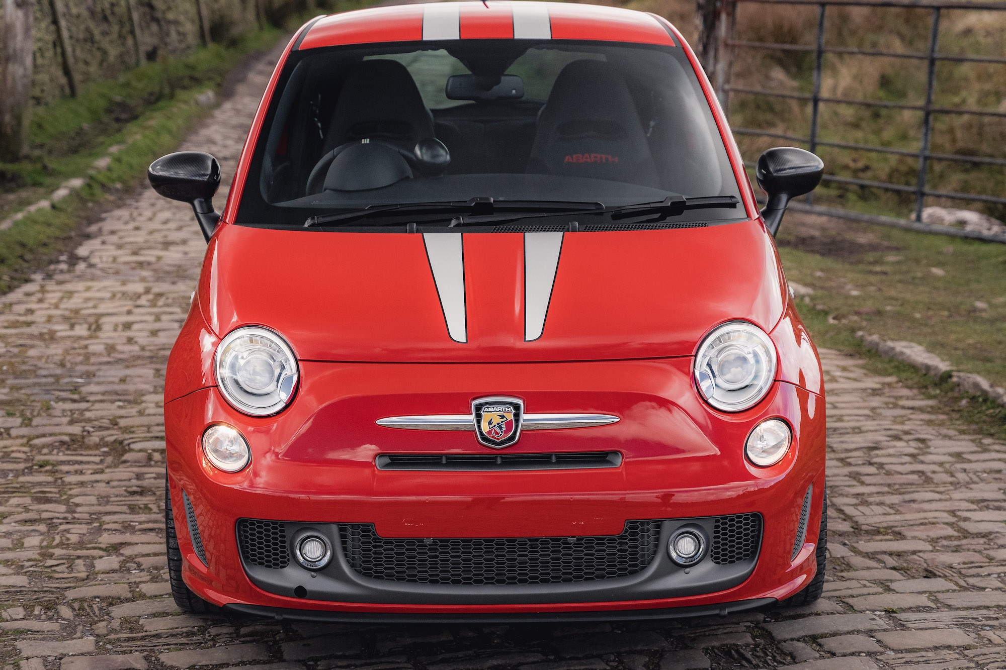 2010 ABARTH 695 TRIBUTO FERRARI - 380 MILES
