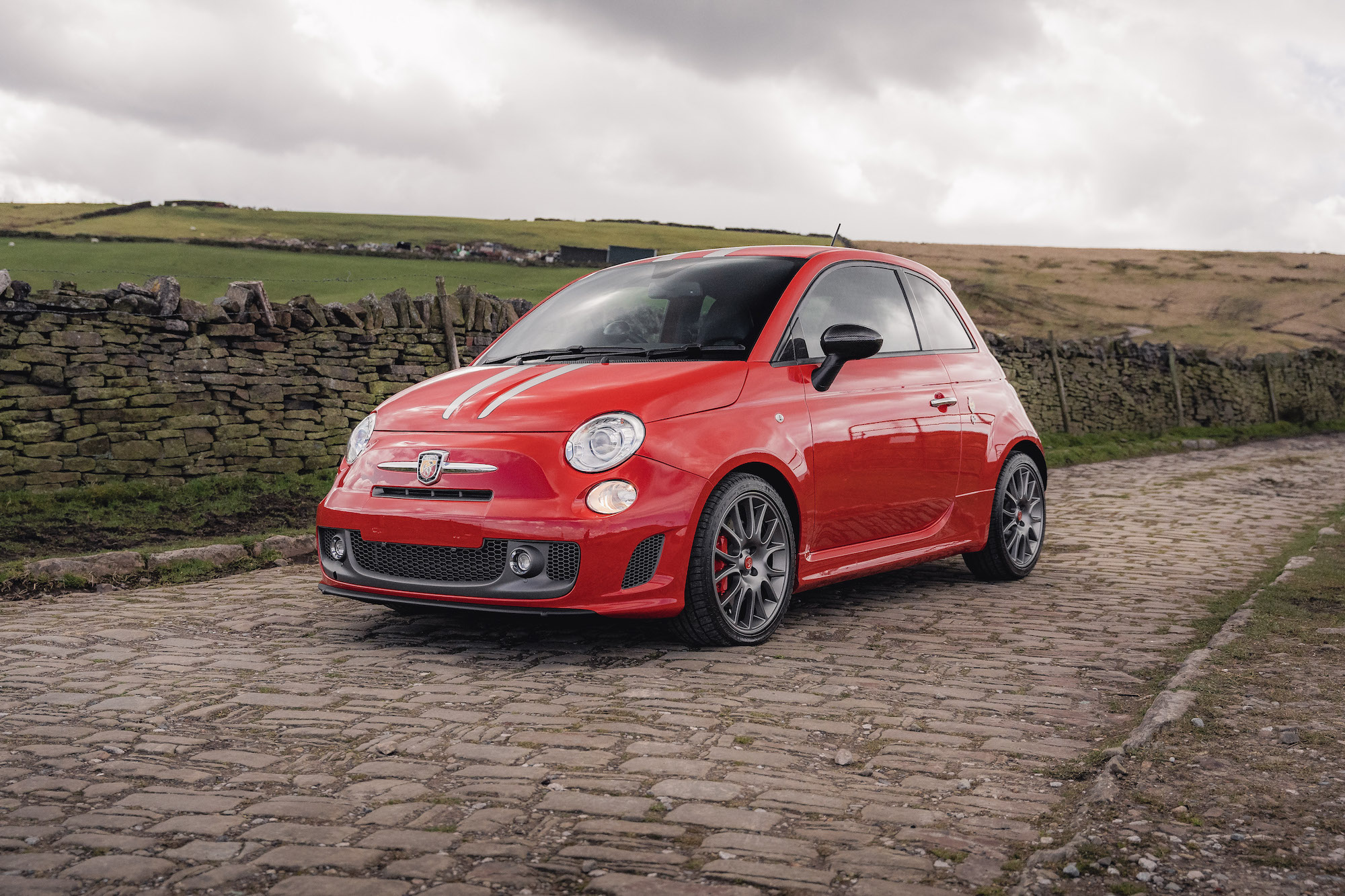 2010 ABARTH 695 TRIBUTO FERRARI - 380 MILES