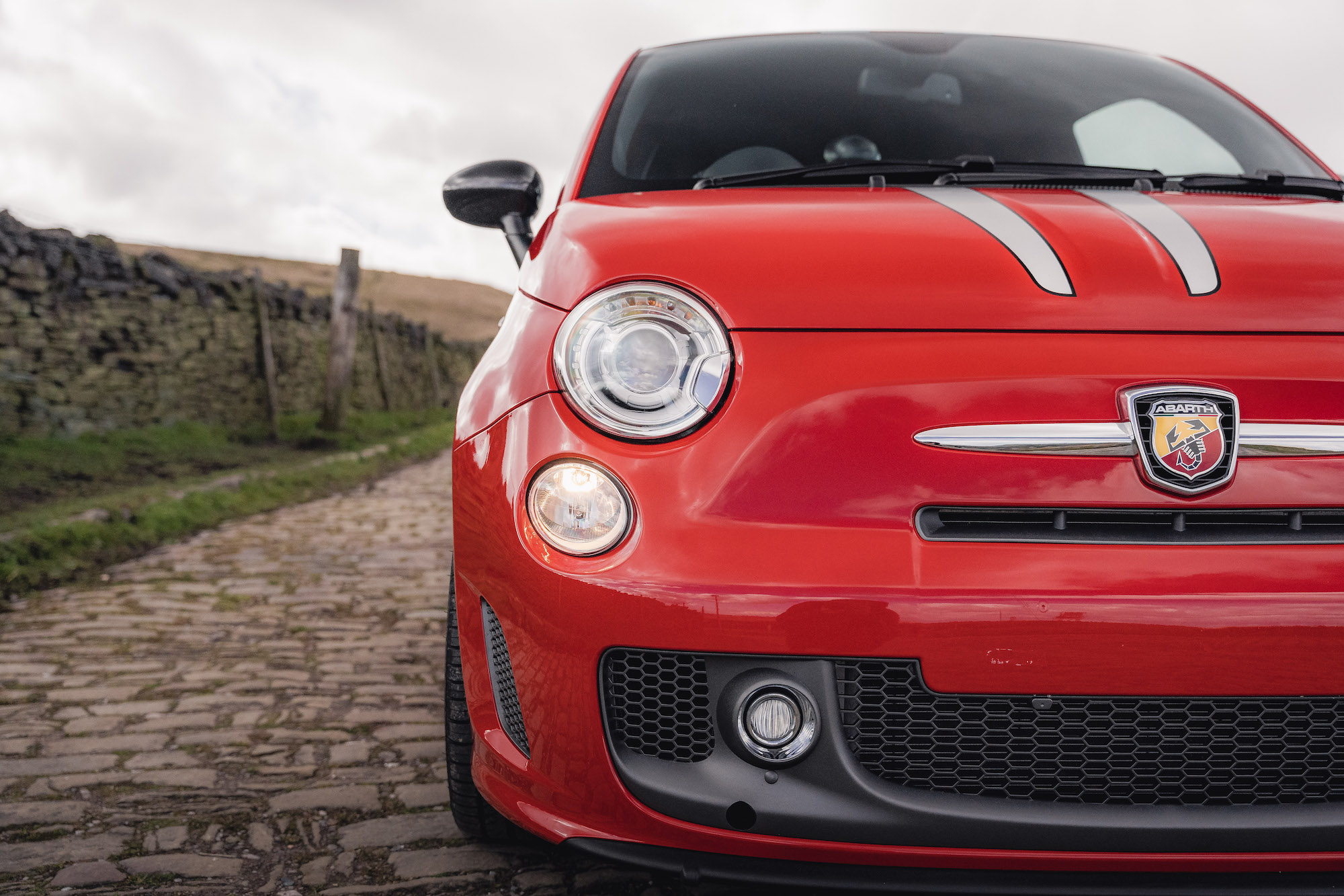 2010 ABARTH 695 TRIBUTO FERRARI - 380 MILES