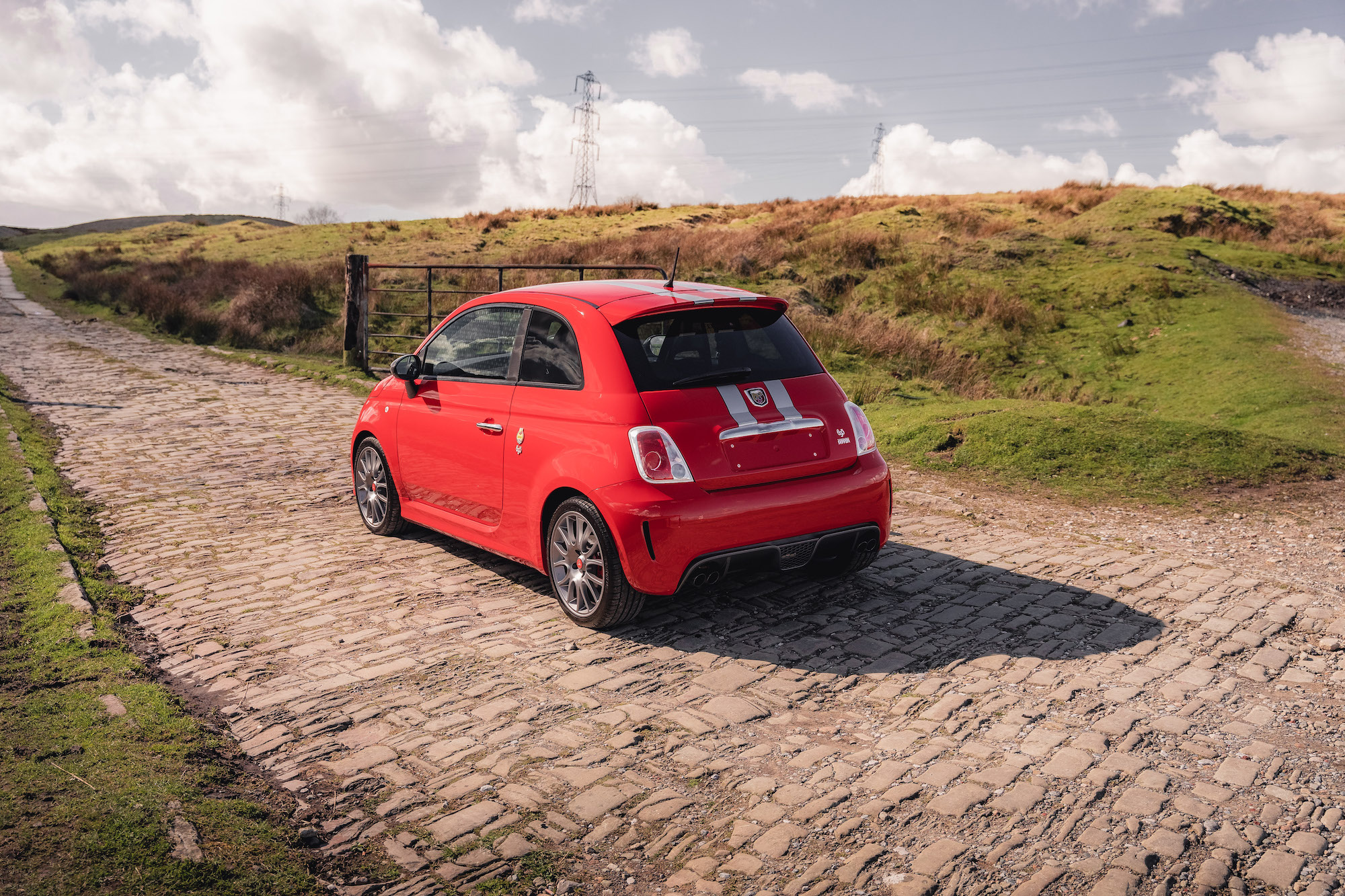 2010 ABARTH 695 TRIBUTO FERRARI - 380 MILES