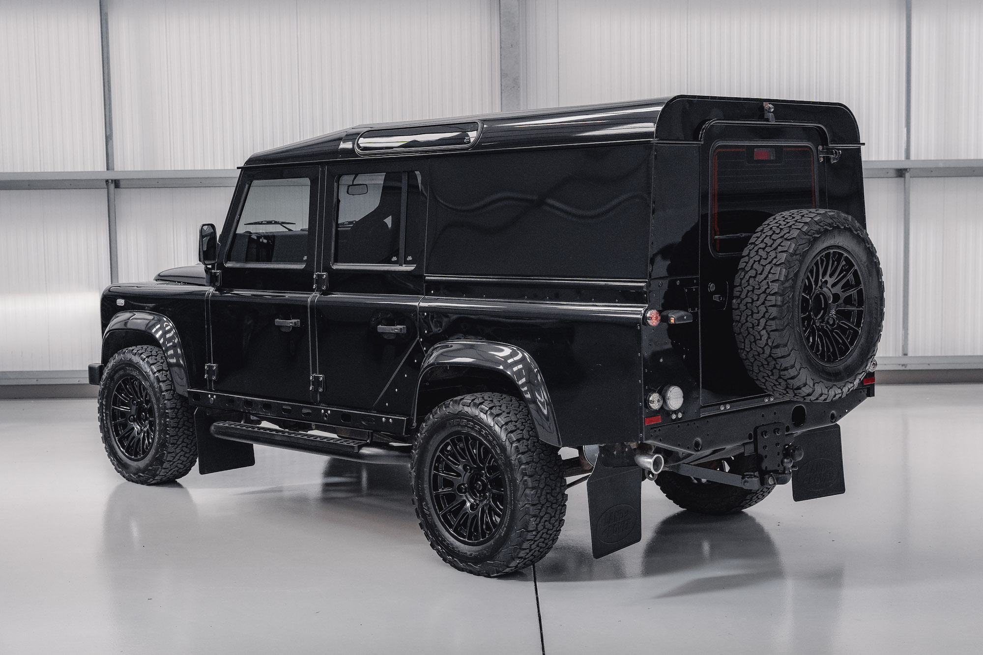 2013 LAND ROVER DEFENDER 110 XS UTILITY for sale by auction in ...