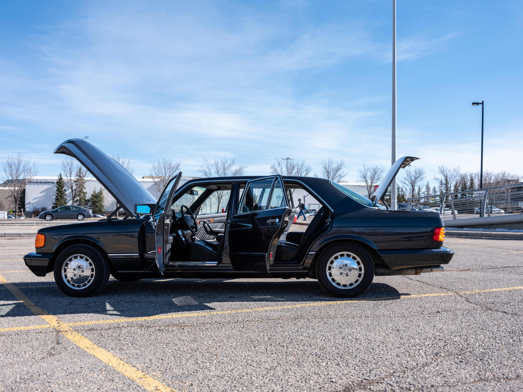 1990 MERCEDES-BENZ (W126) 560 SEL