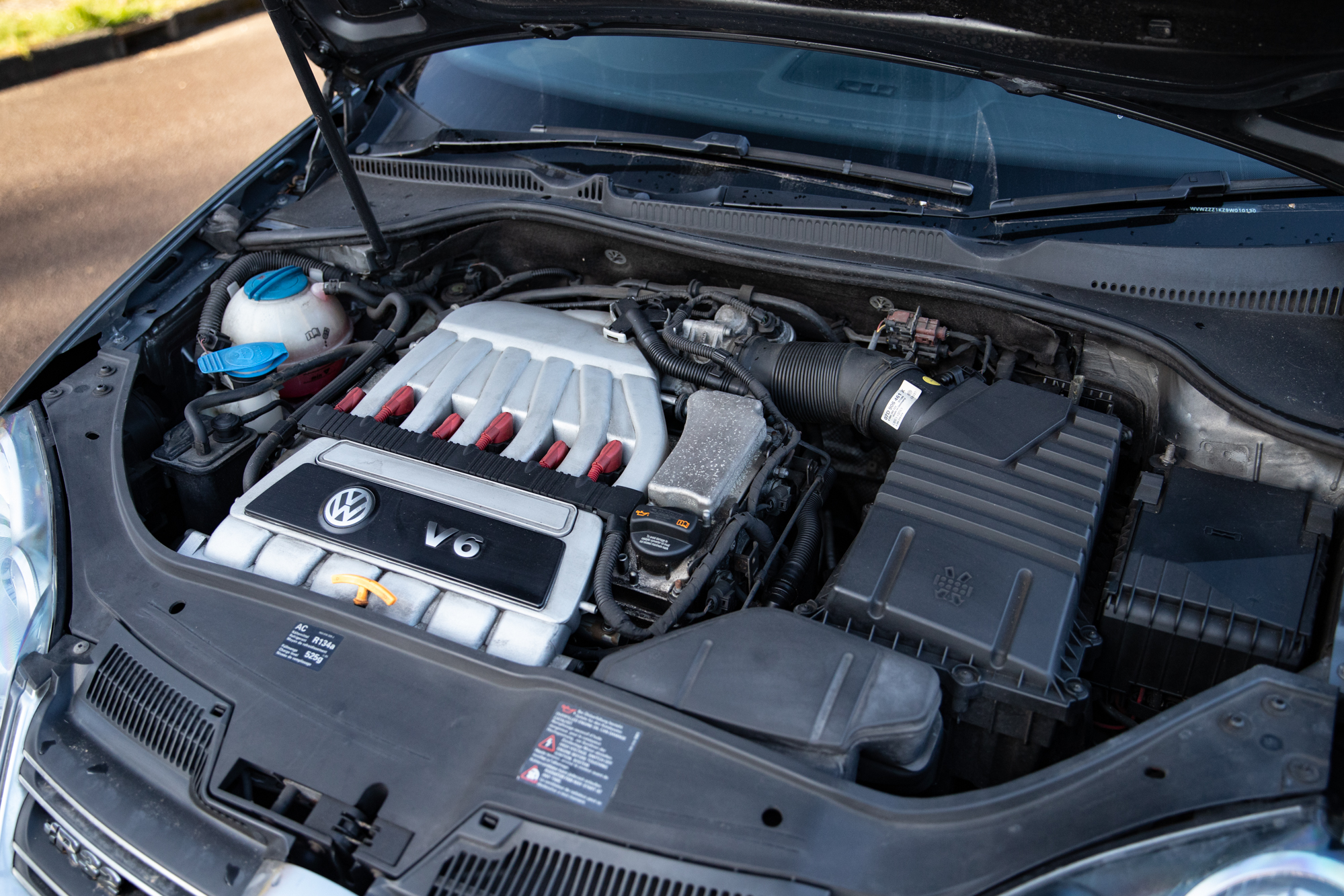 2008 VOLKSWAGEN GOLF (MK5) R32