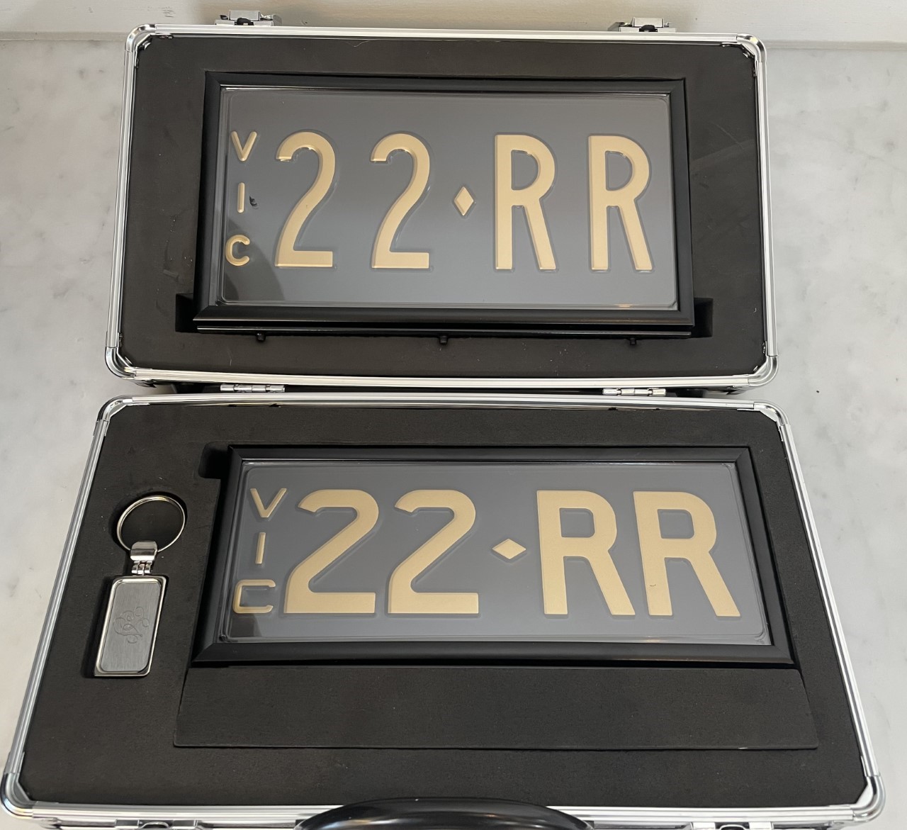 '22 RR' VICTORIAN NUMBER PLATE