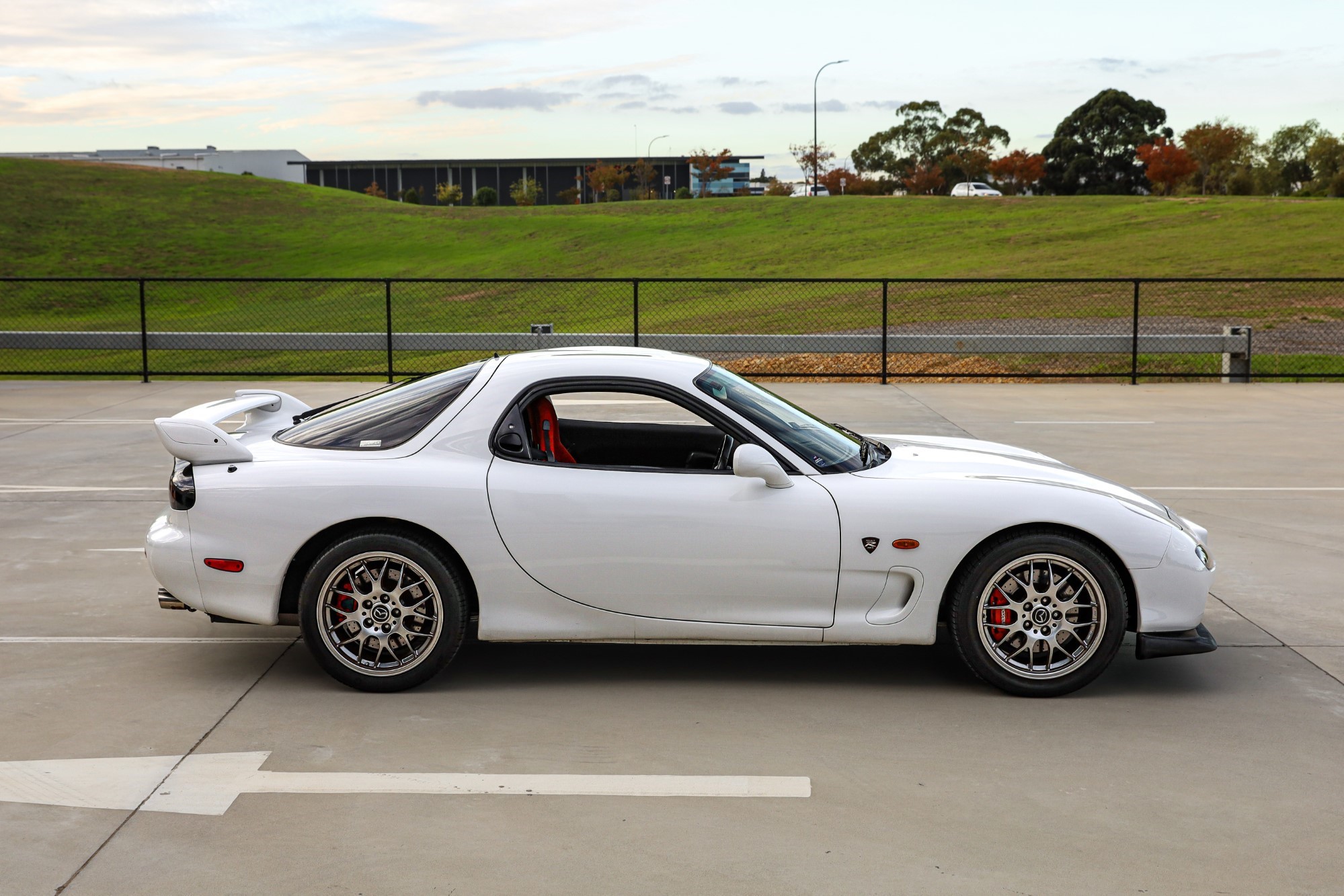 2002 MAZDA RX-7 SERIES 8 SPIRIT R - 18,635 KM