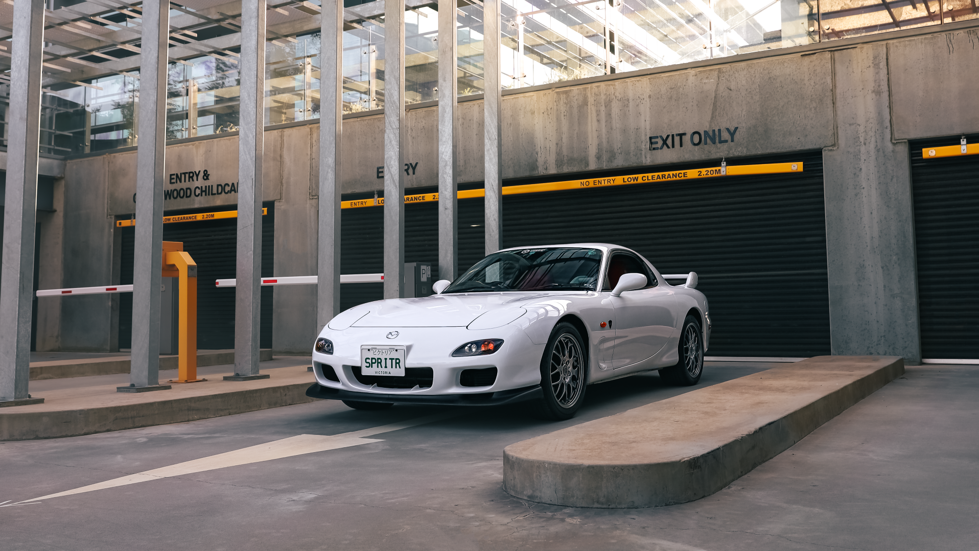 2002 MAZDA RX-7 SERIES 8 SPIRIT R - 18,635 KM
