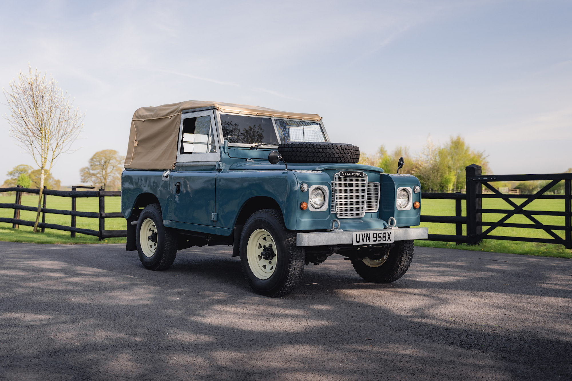 1982 LAND ROVER SERIES III 88"