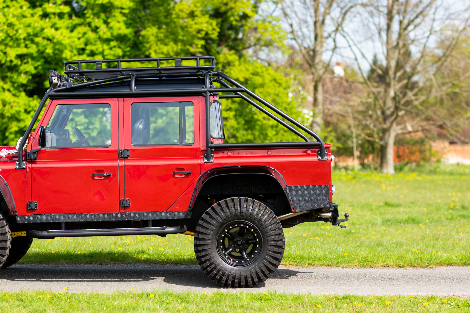 2010 LAND ROVER DEFENDER 110 - SPECTRE EVOCATION