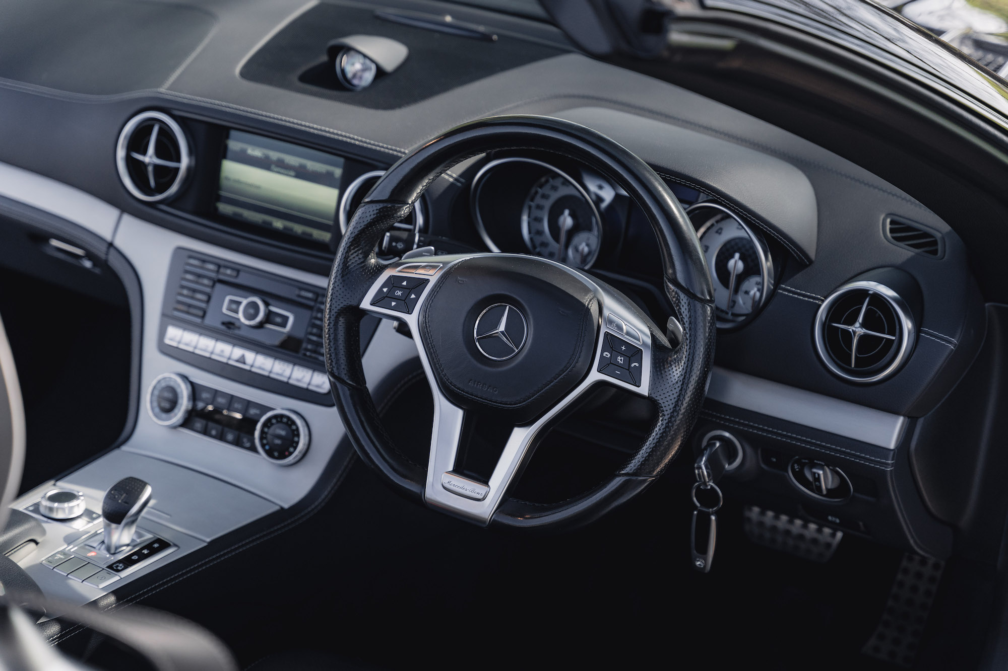 2015 MERCEDES-BENZ (R231) SL500