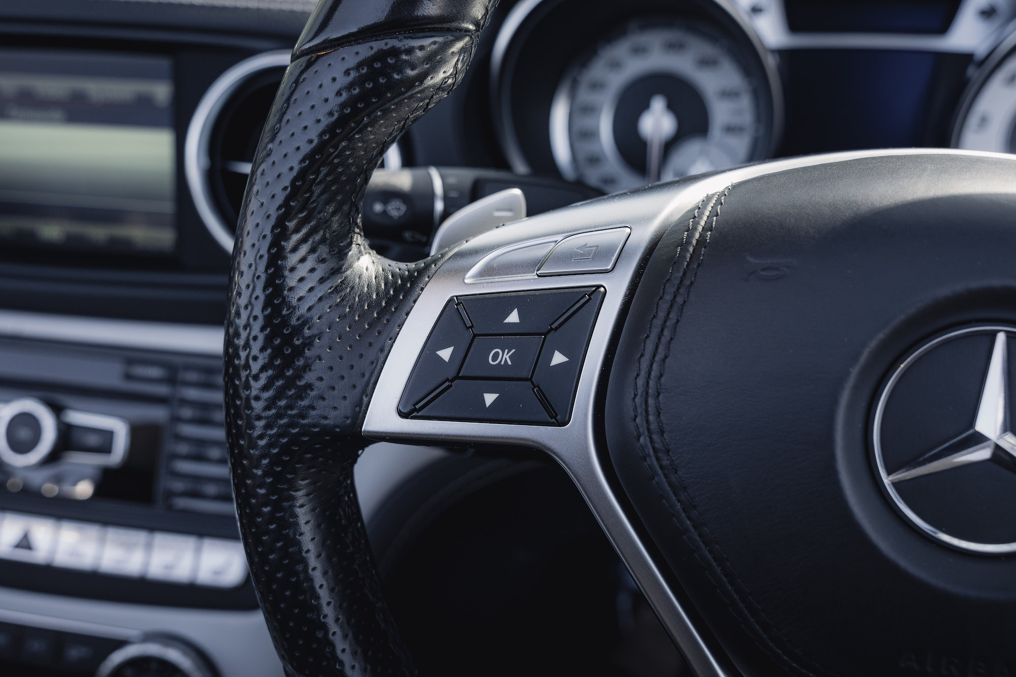2015 MERCEDES-BENZ (R231) SL500