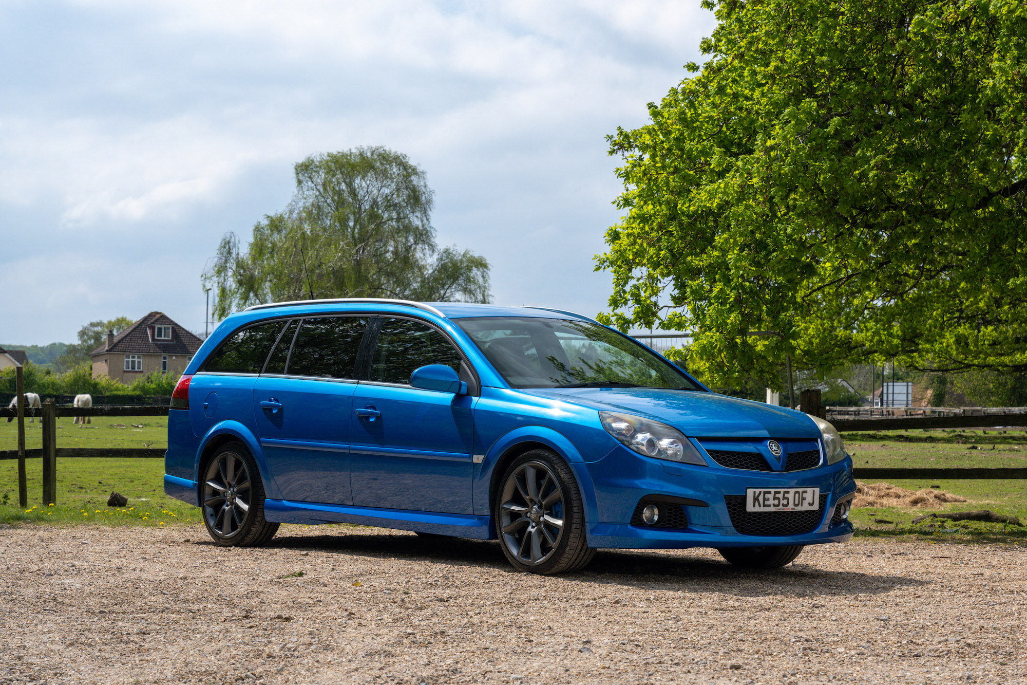 2005 VAUXHALL VECTRA VXR ESTATE - 23,303 MILES