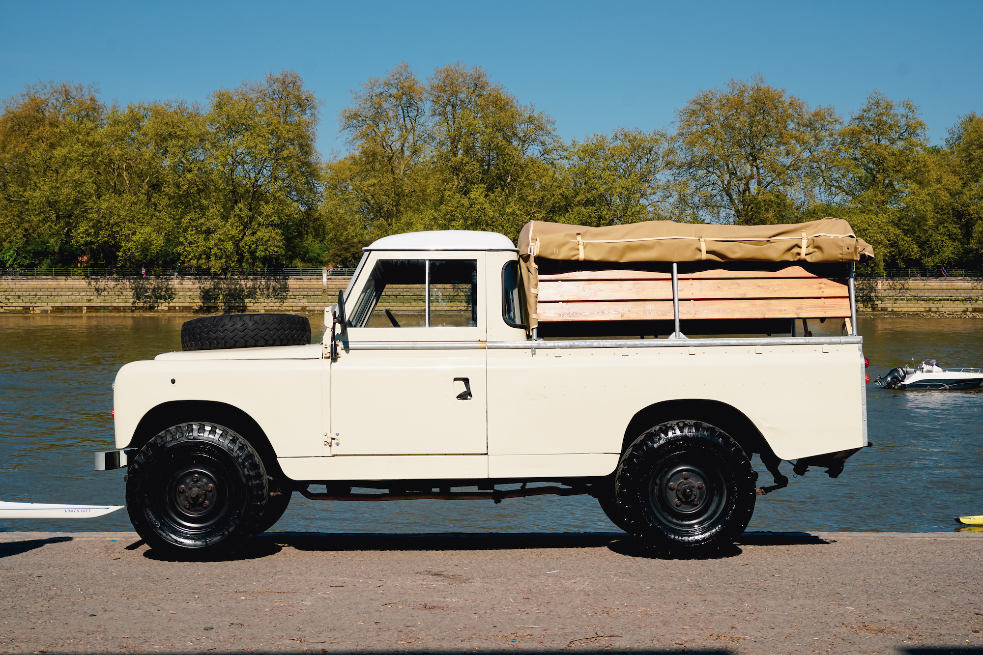1972 LAND ROVER SERIES IIA 109" PICK UP