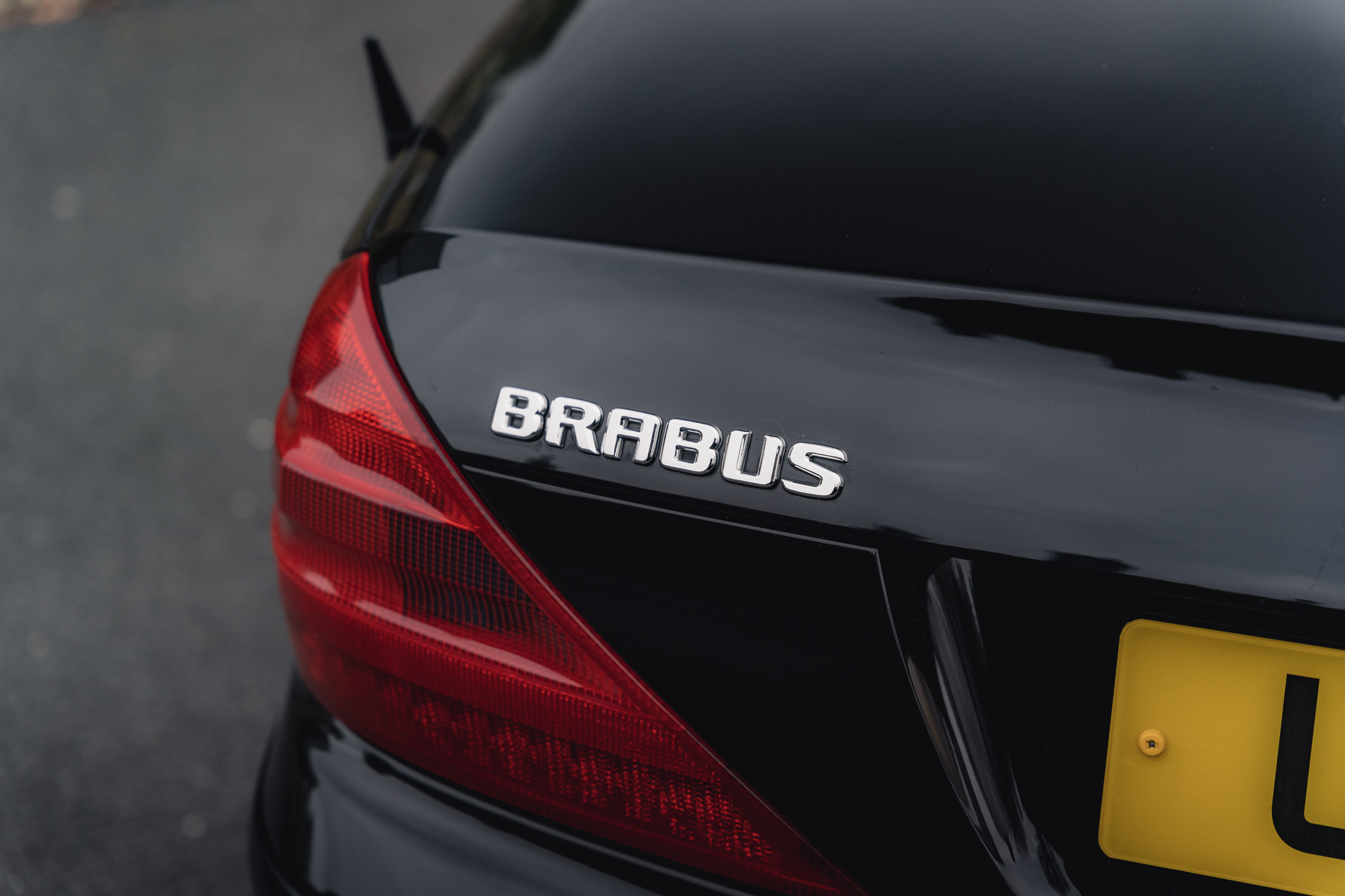 2004 MERCEDES-BENZ (R230) BRABUS SV12 BITURBO ROADSTER - 29,547 MILES