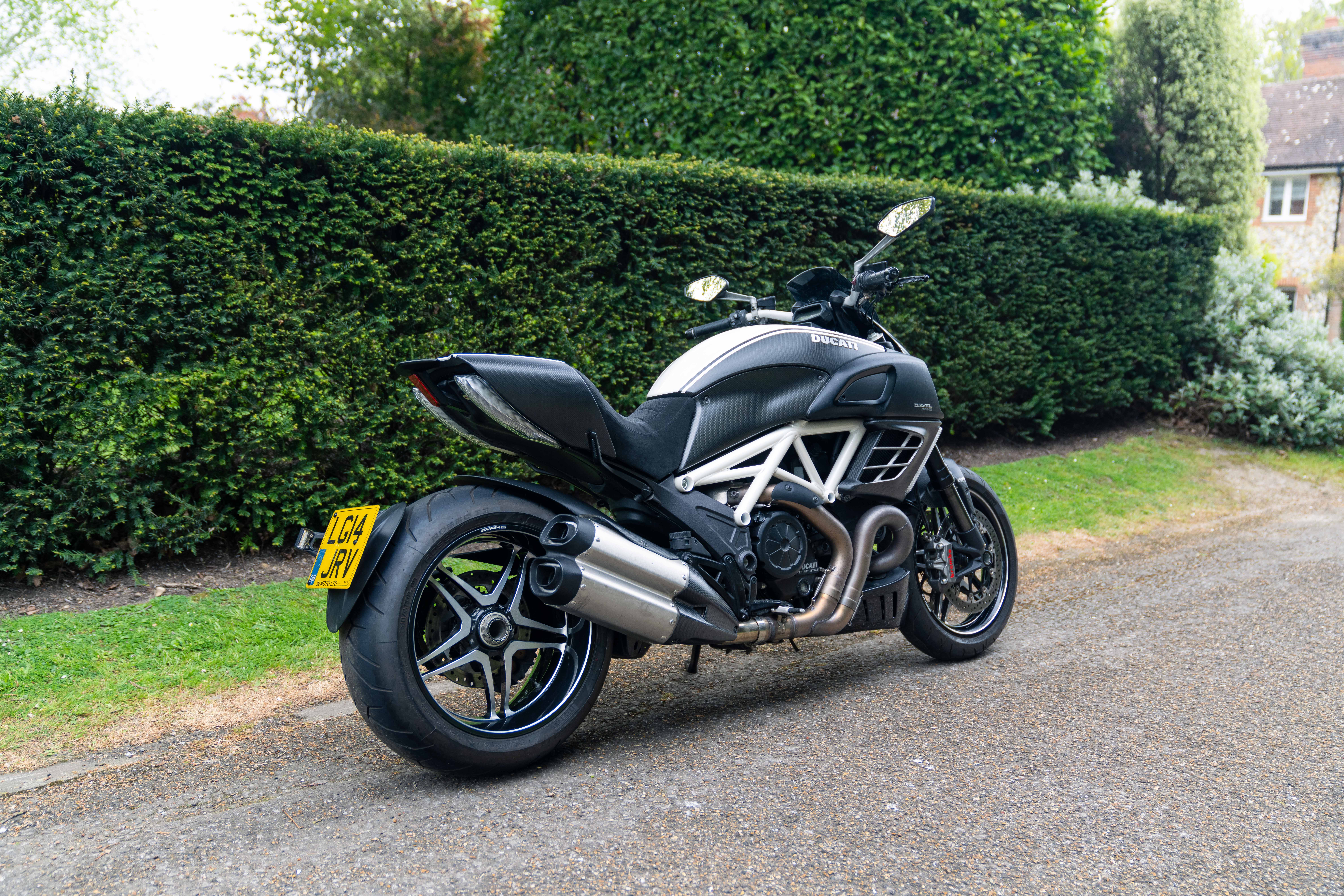 2014 DUCATI DIAVEL AMG