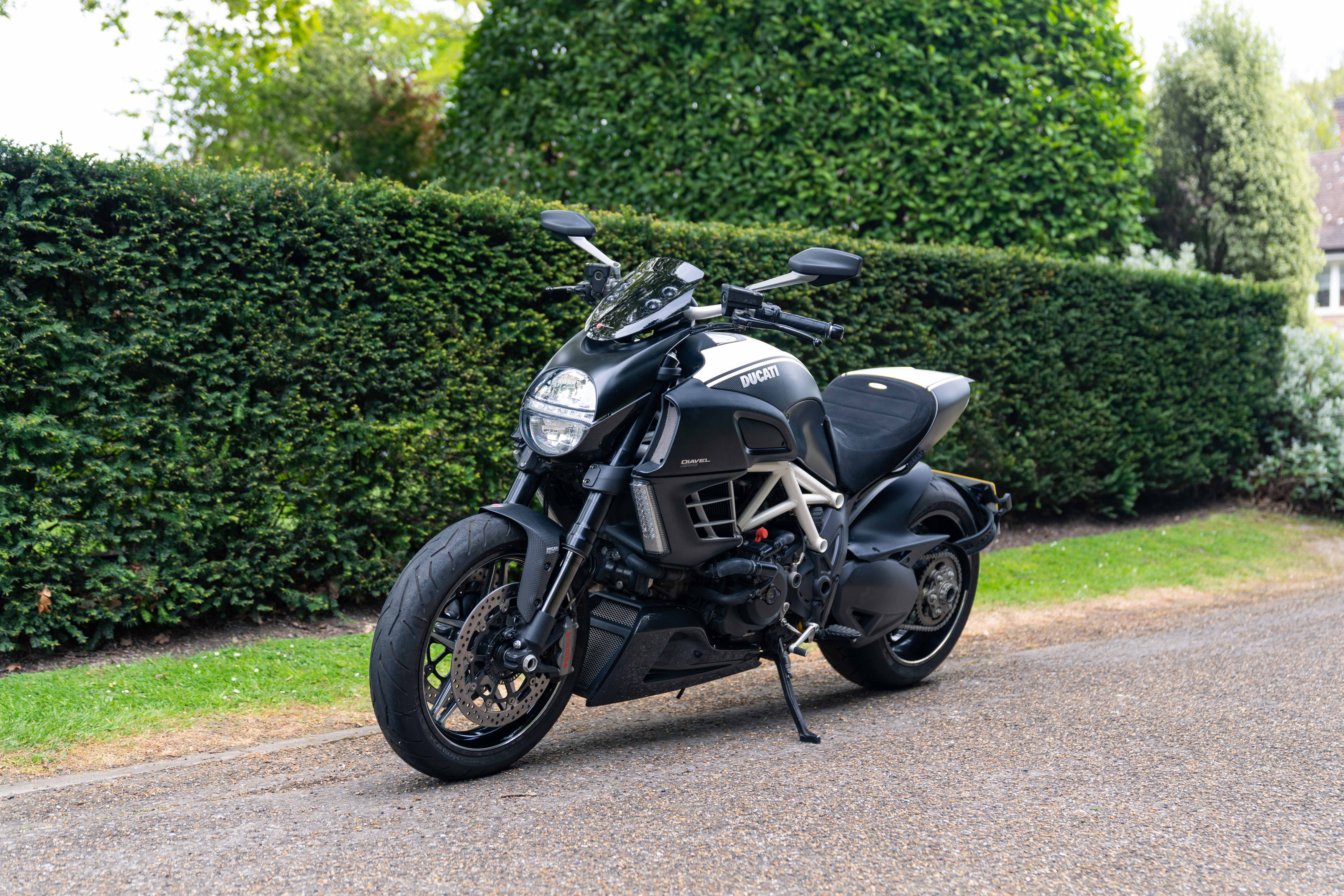 2014 DUCATI DIAVEL AMG
