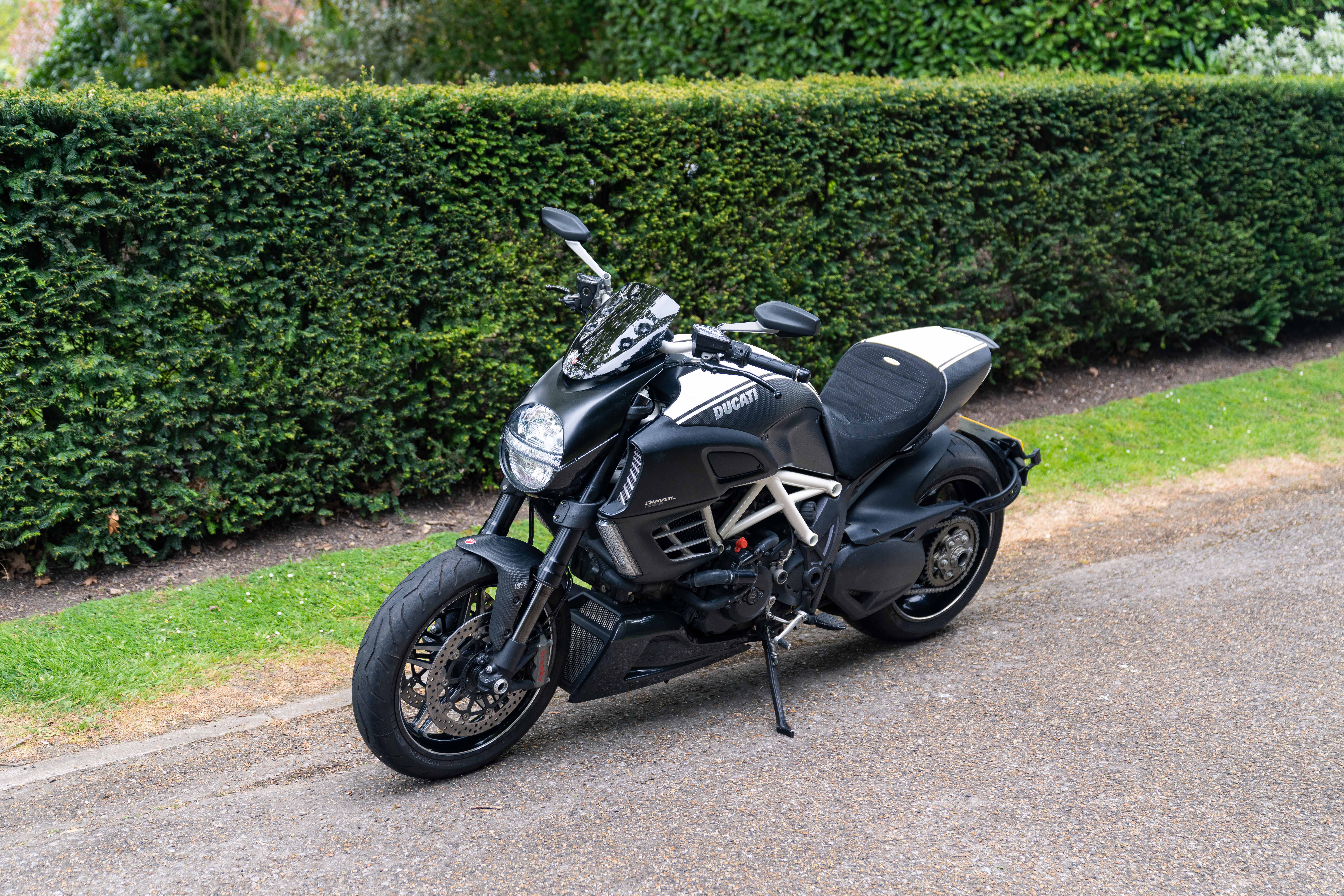 2014 DUCATI DIAVEL AMG