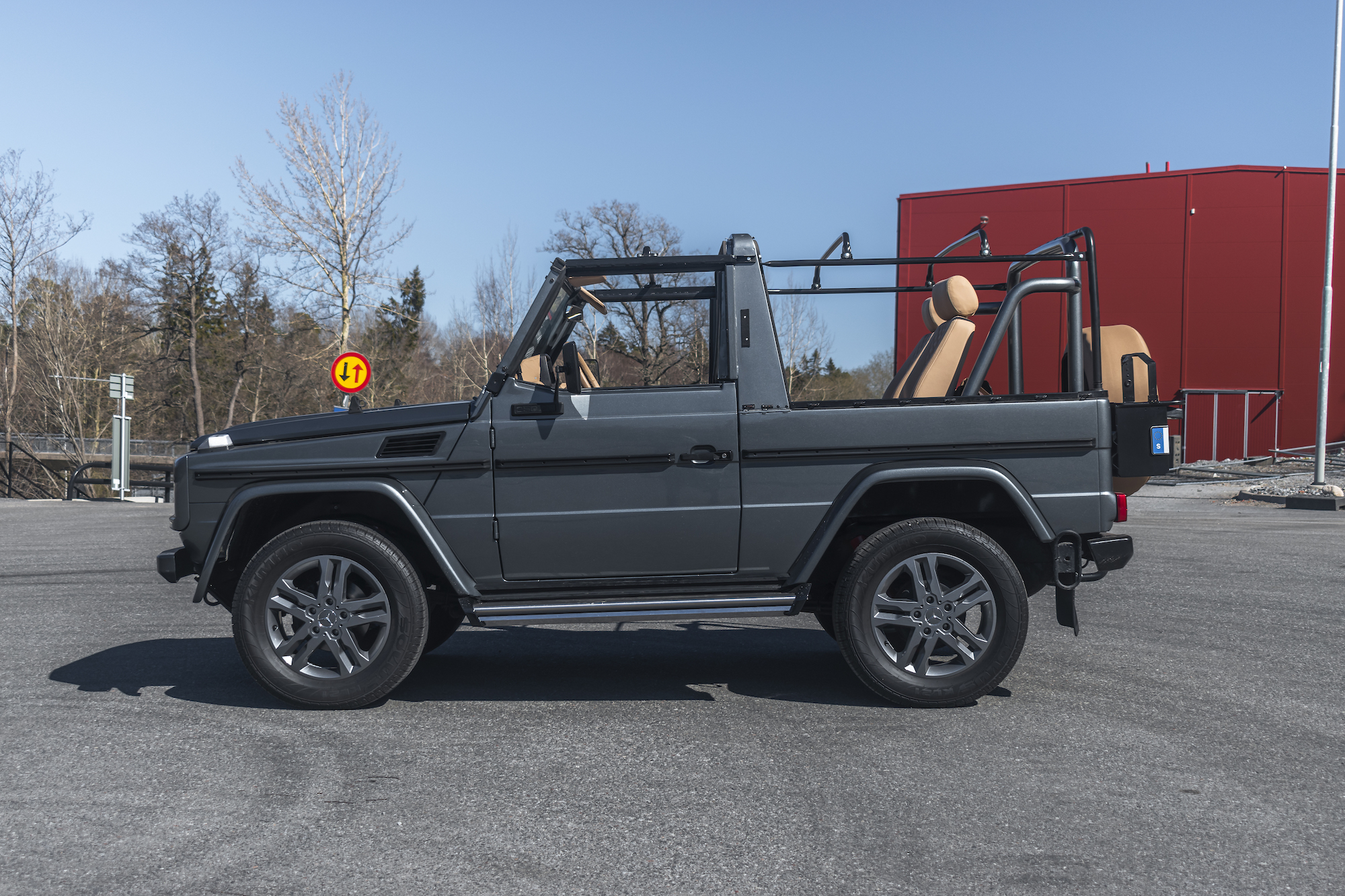 1993 MERCEDES-BENZ (W461) 250 GD WOLF - RESTOMOD