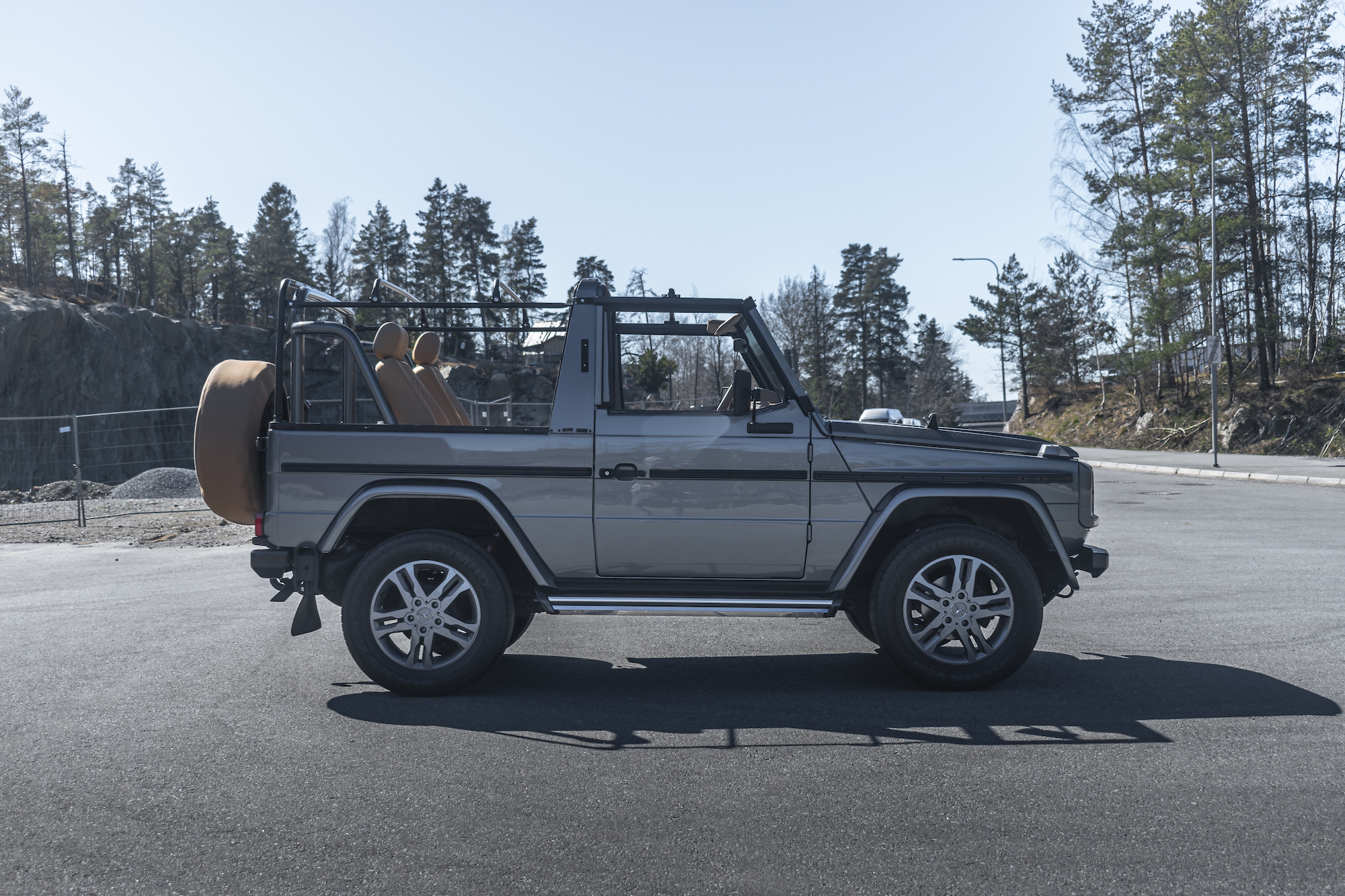 1993 MERCEDES-BENZ (W461) 250 GD WOLF - RESTOMOD