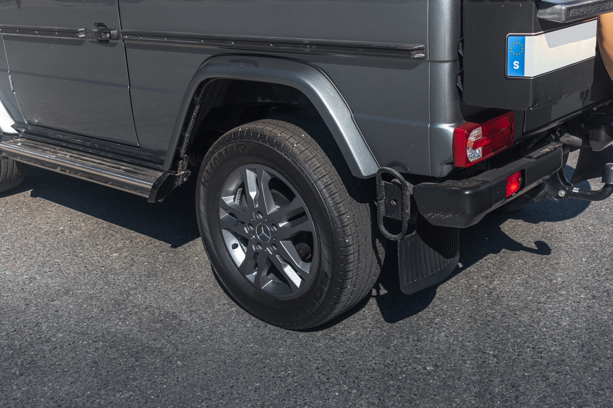 1993 MERCEDES-BENZ (W461) 250 GD WOLF - RESTOMOD