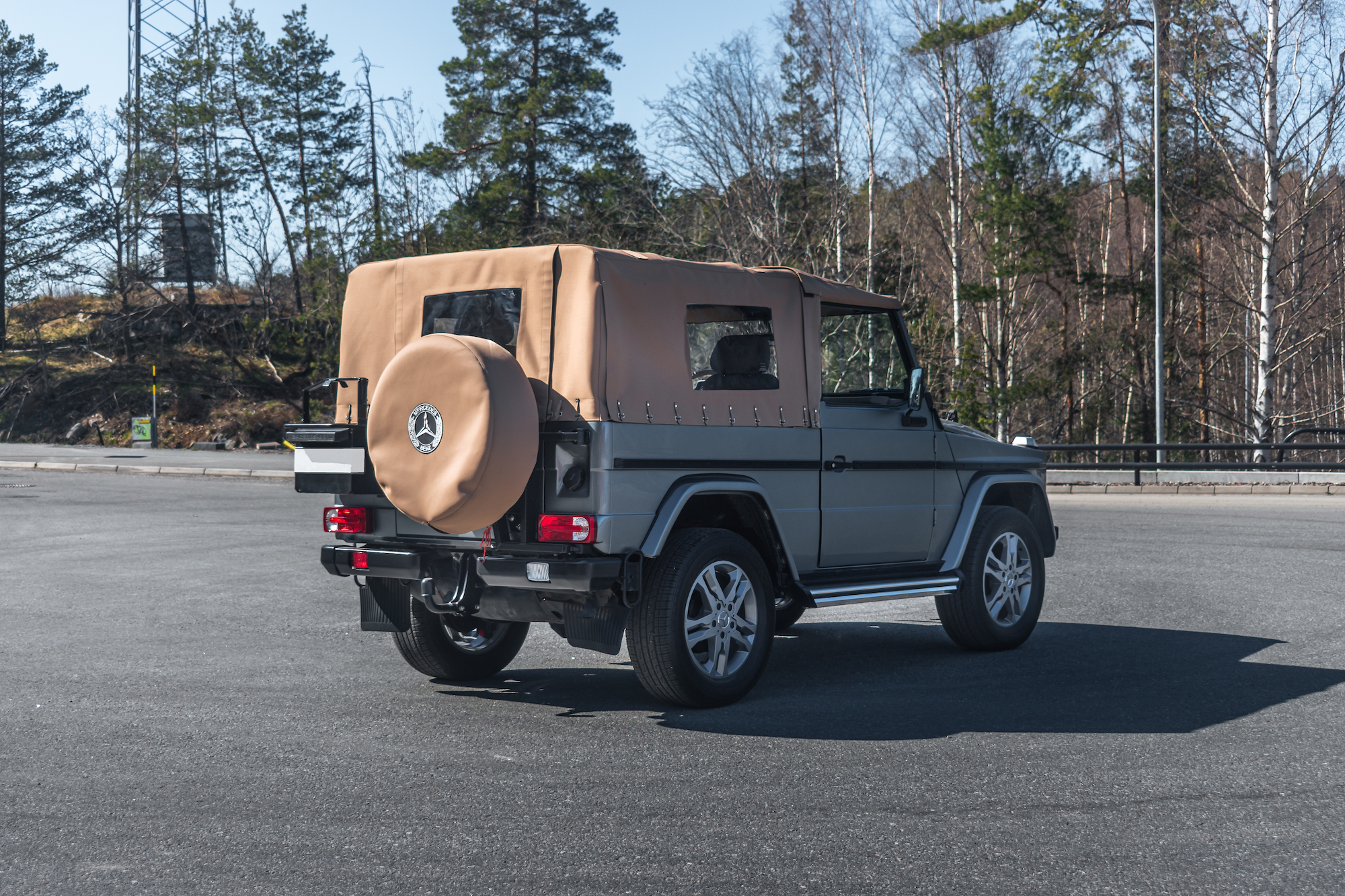 1993 MERCEDES-BENZ (W461) 250 GD WOLF - RESTOMOD