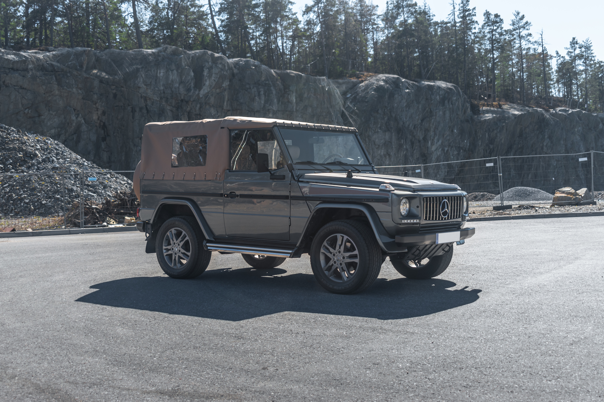 1993 MERCEDES-BENZ (W461) 250 GD WOLF - RESTOMOD