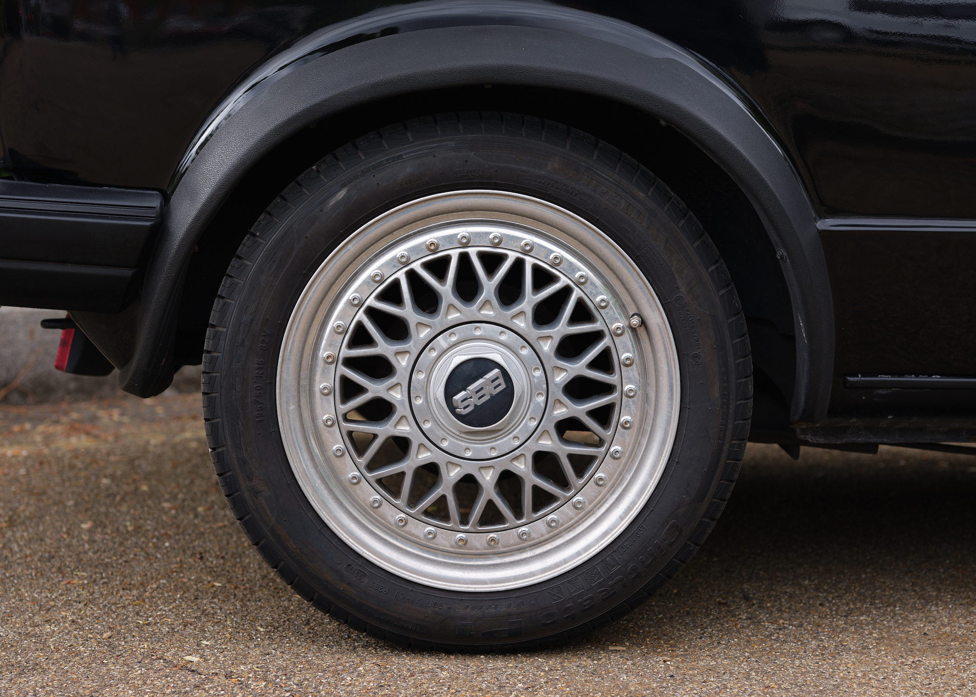 1981 VOLKSWAGEN GOLF (MK1) GTI