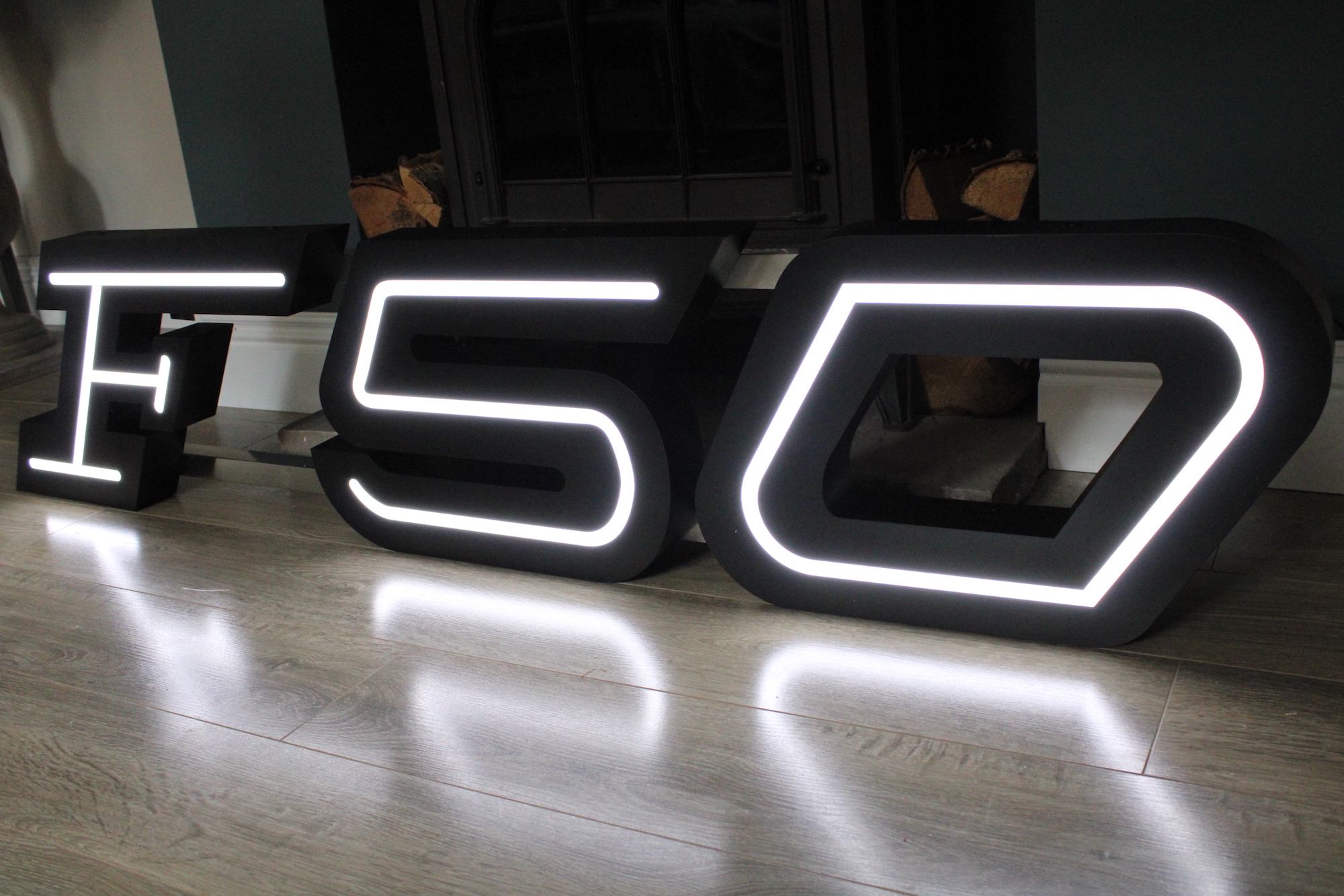 FERRARI F50 ILLUMINATED SIGN