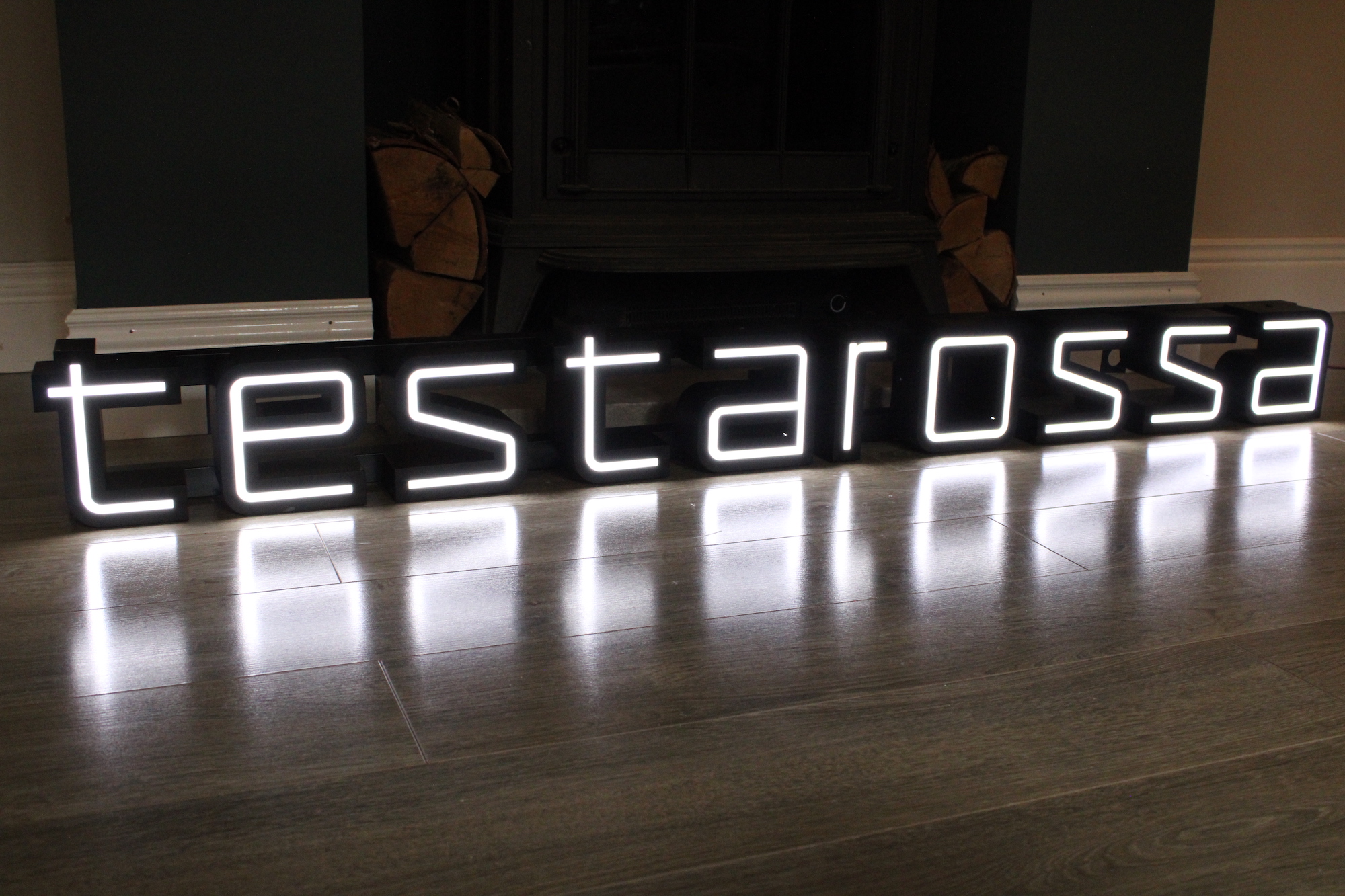 FERRARI TESTAROSSA ILLUMINATED SIGN
