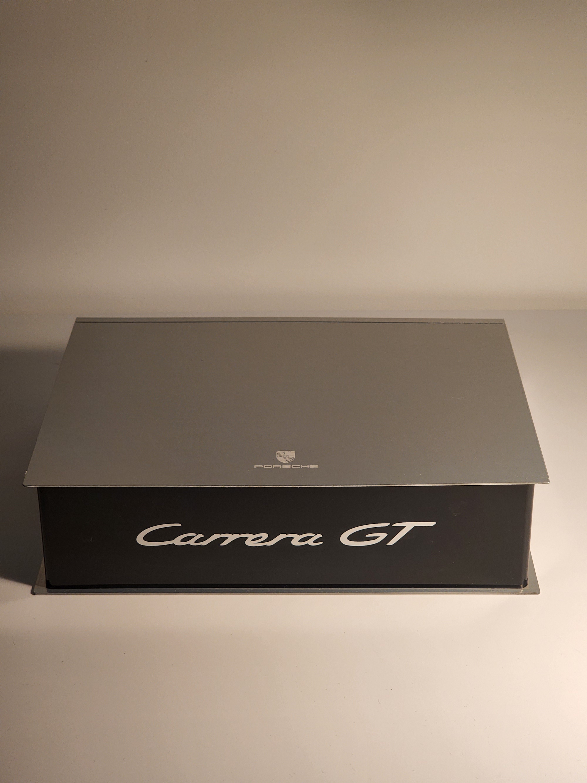 PORSCHE CARRERA GT PRE DELIVERY GIFT PACKAGE