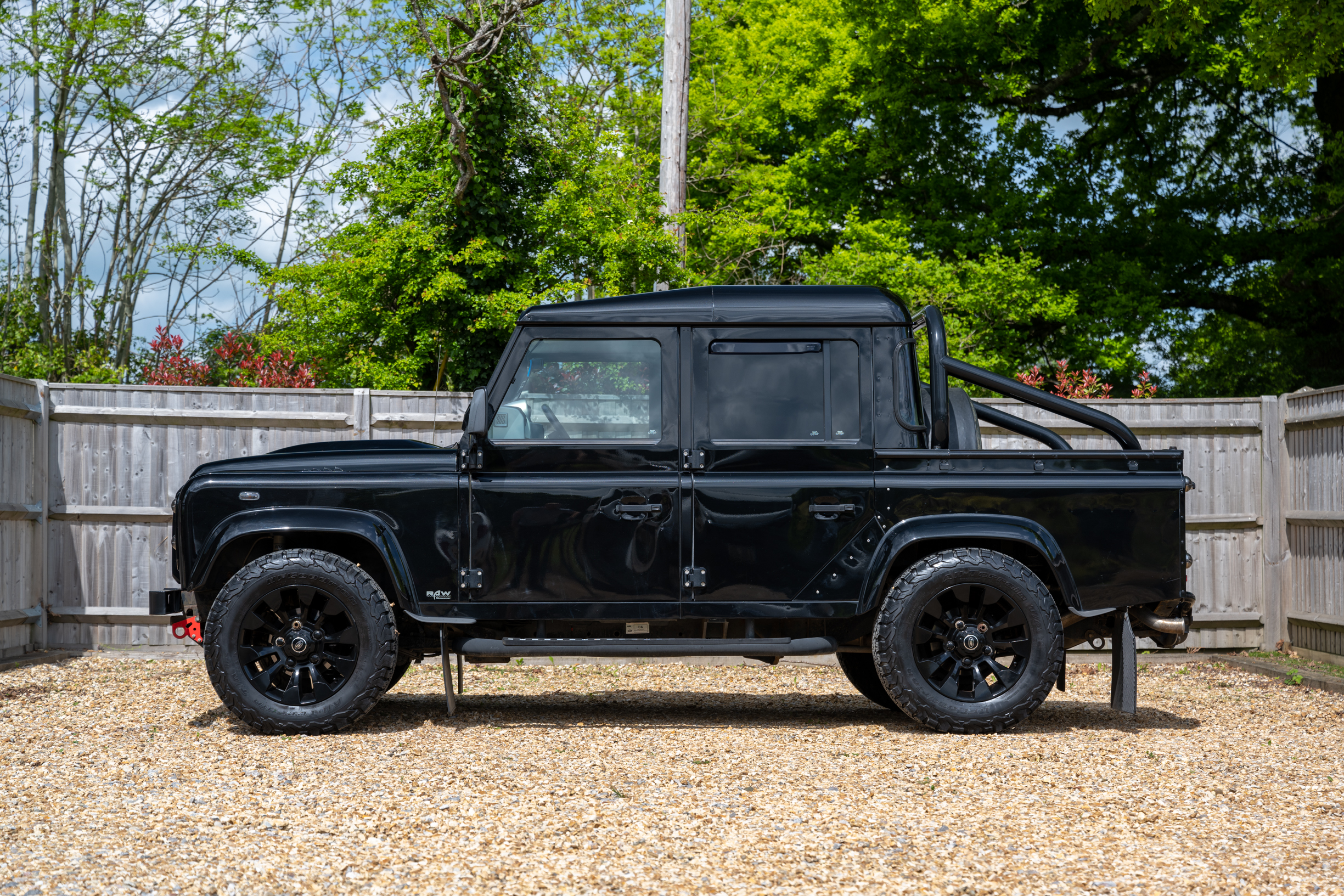 2012 LAND ROVER DEFENDER 110 XS DOUBLE CAB PICK UP ‘OVERLAND’