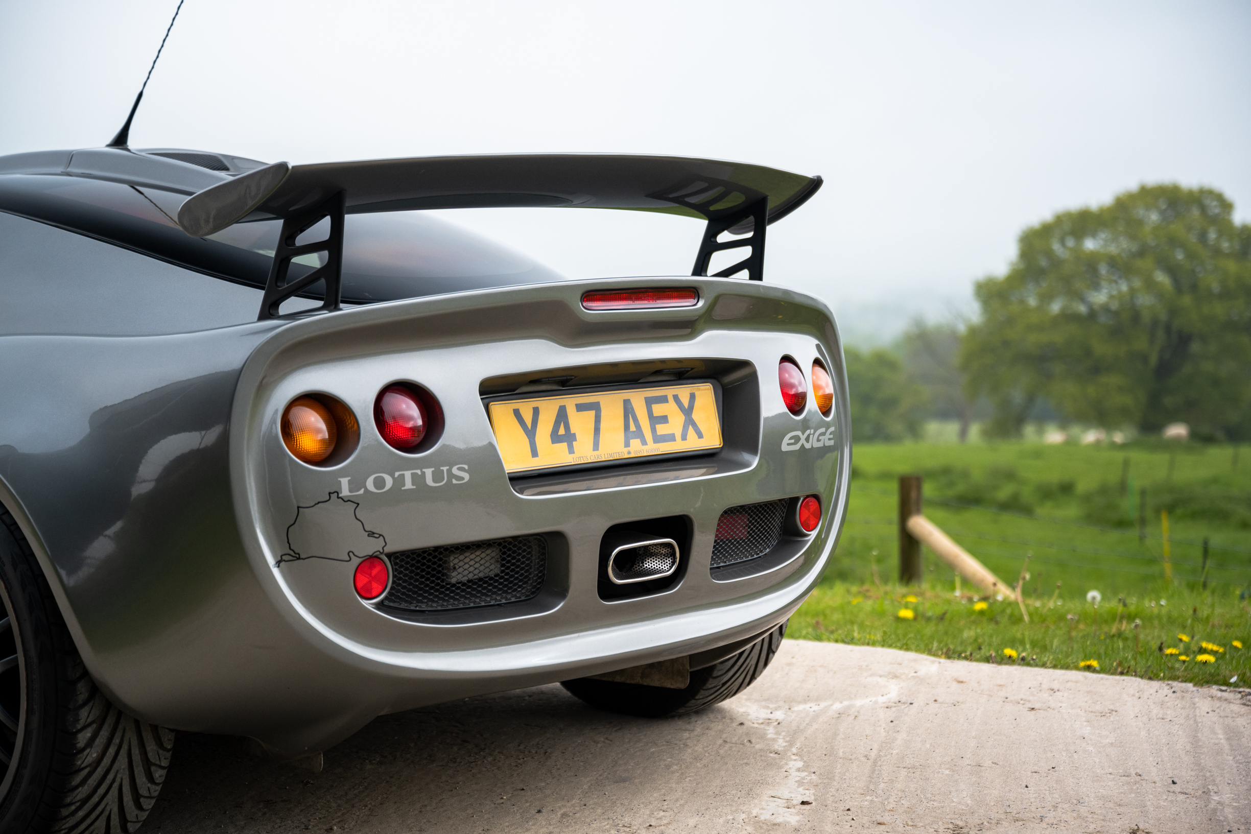 2001 LOTUS EXIGE S1 - EX CHRIS HARRIS - 20,112 MILES