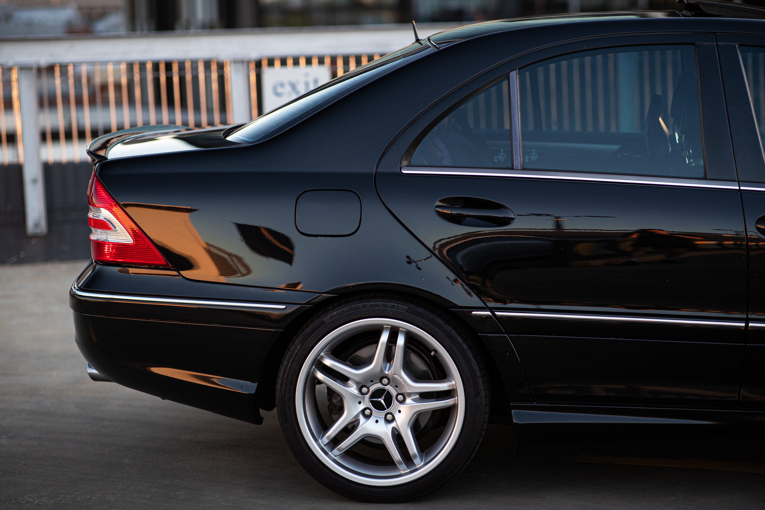 2004 MERCEDES-BENZ (W203) C55 AMG