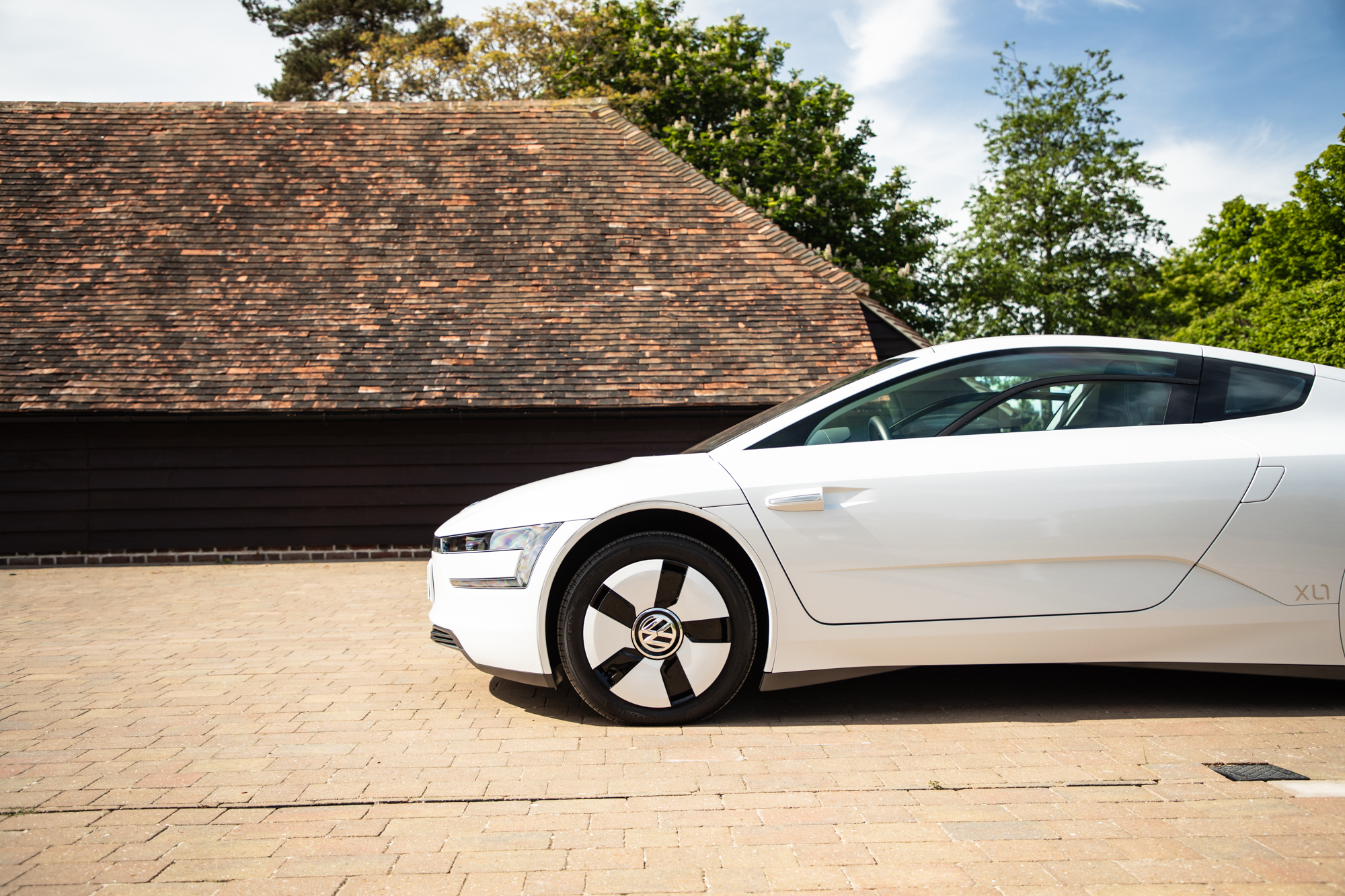 2015 VOLKSWAGEN XL1 - 150 MILES