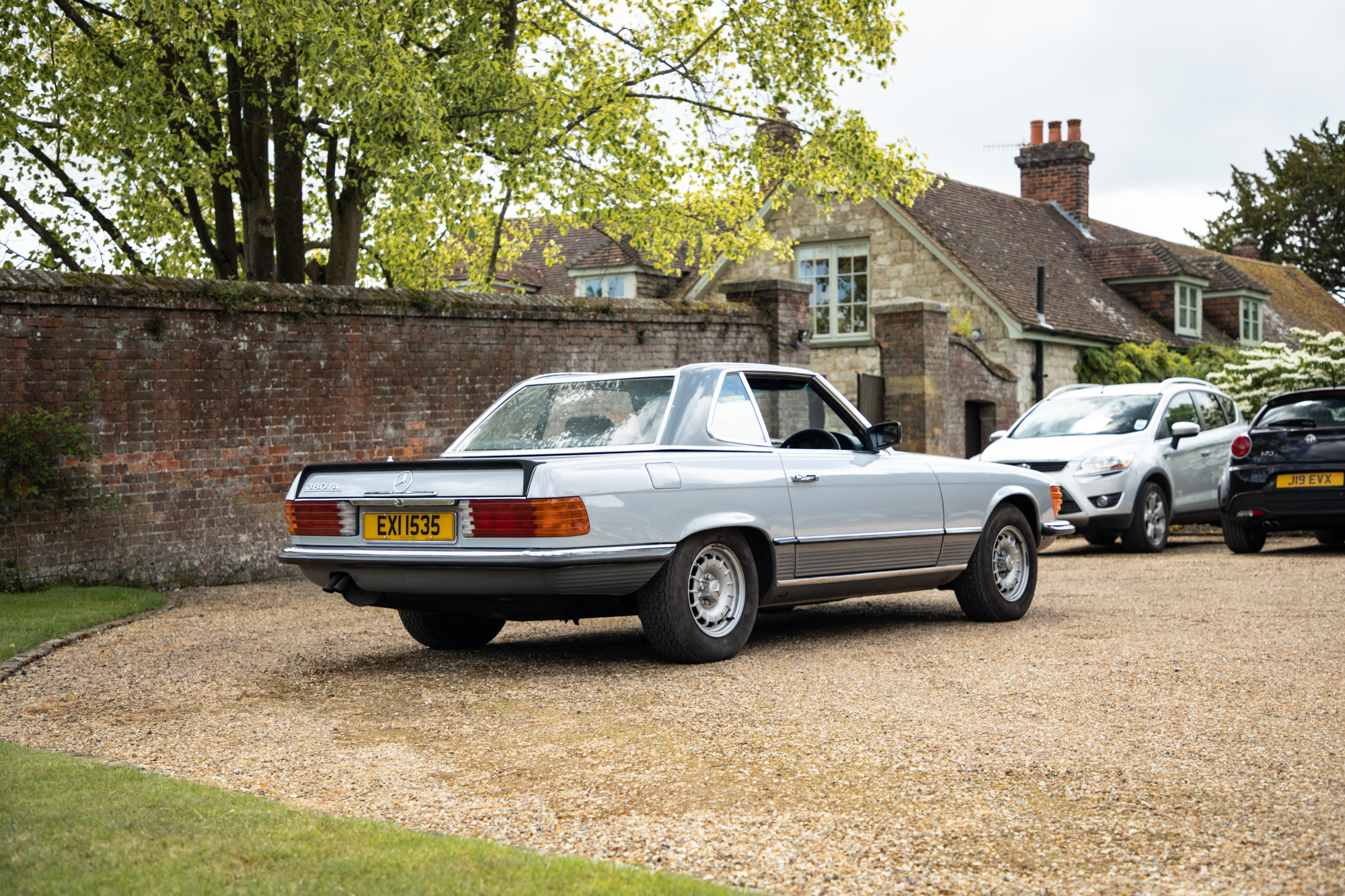 1984 MERCEDES-BENZ (R107) 380 SL