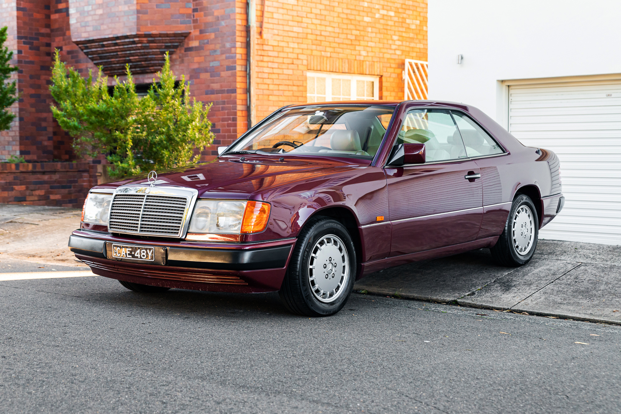 1993 MERCEDES-BENZ (W124) 300CE-24