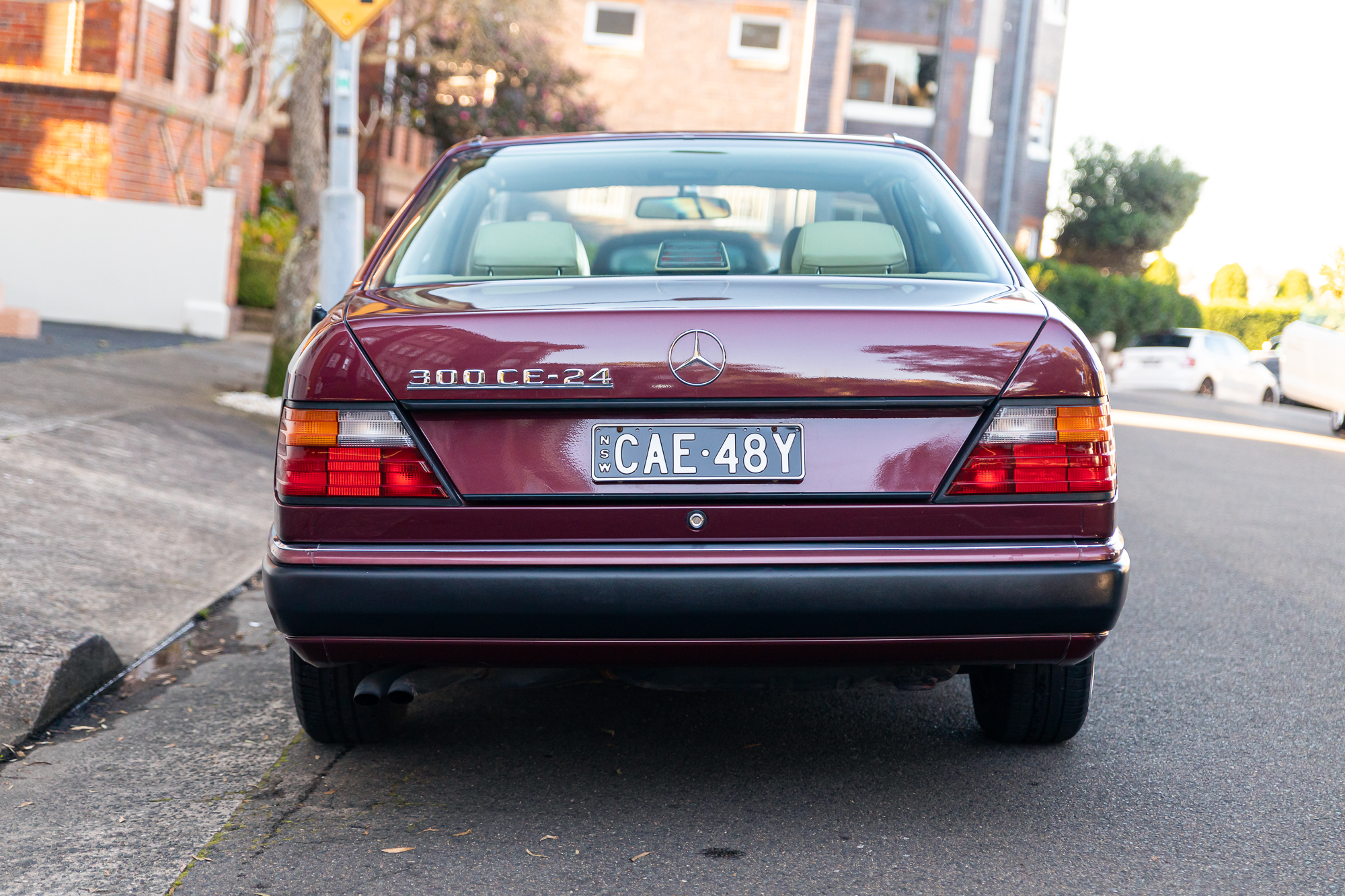 1993 MERCEDES-BENZ (W124) 300CE-24