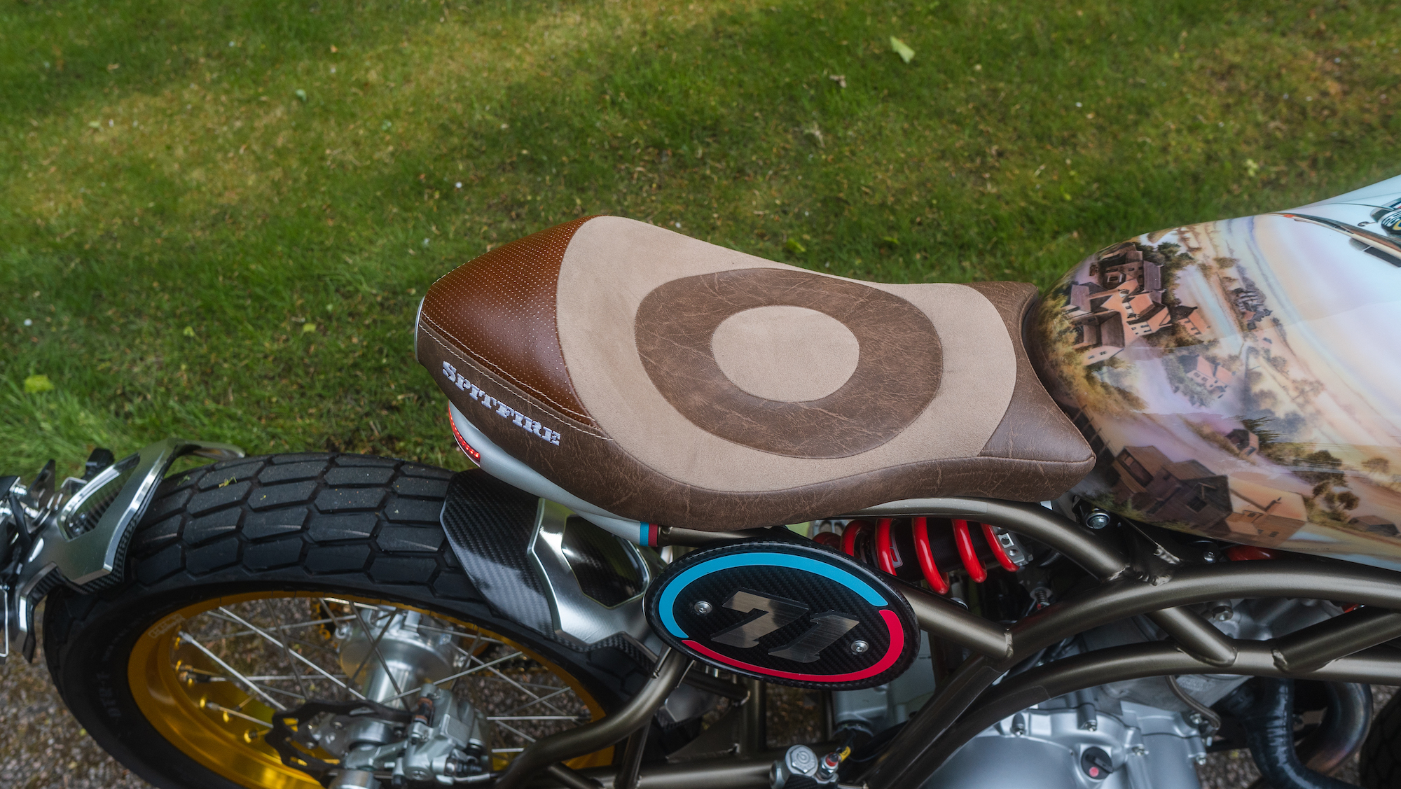 2019 CCM SPITFIRE CAFE RACER #63