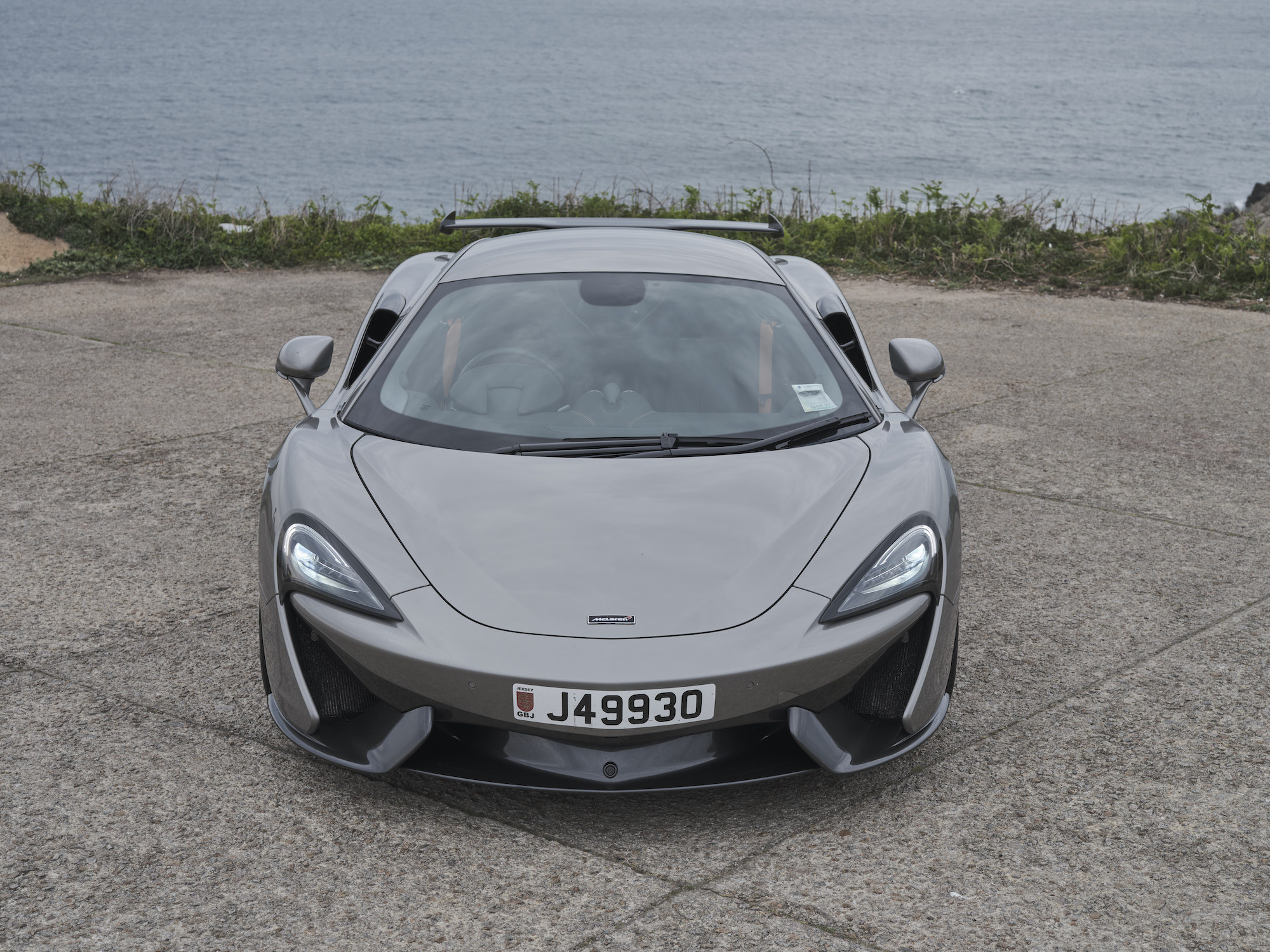 2016 MCLAREN 570S