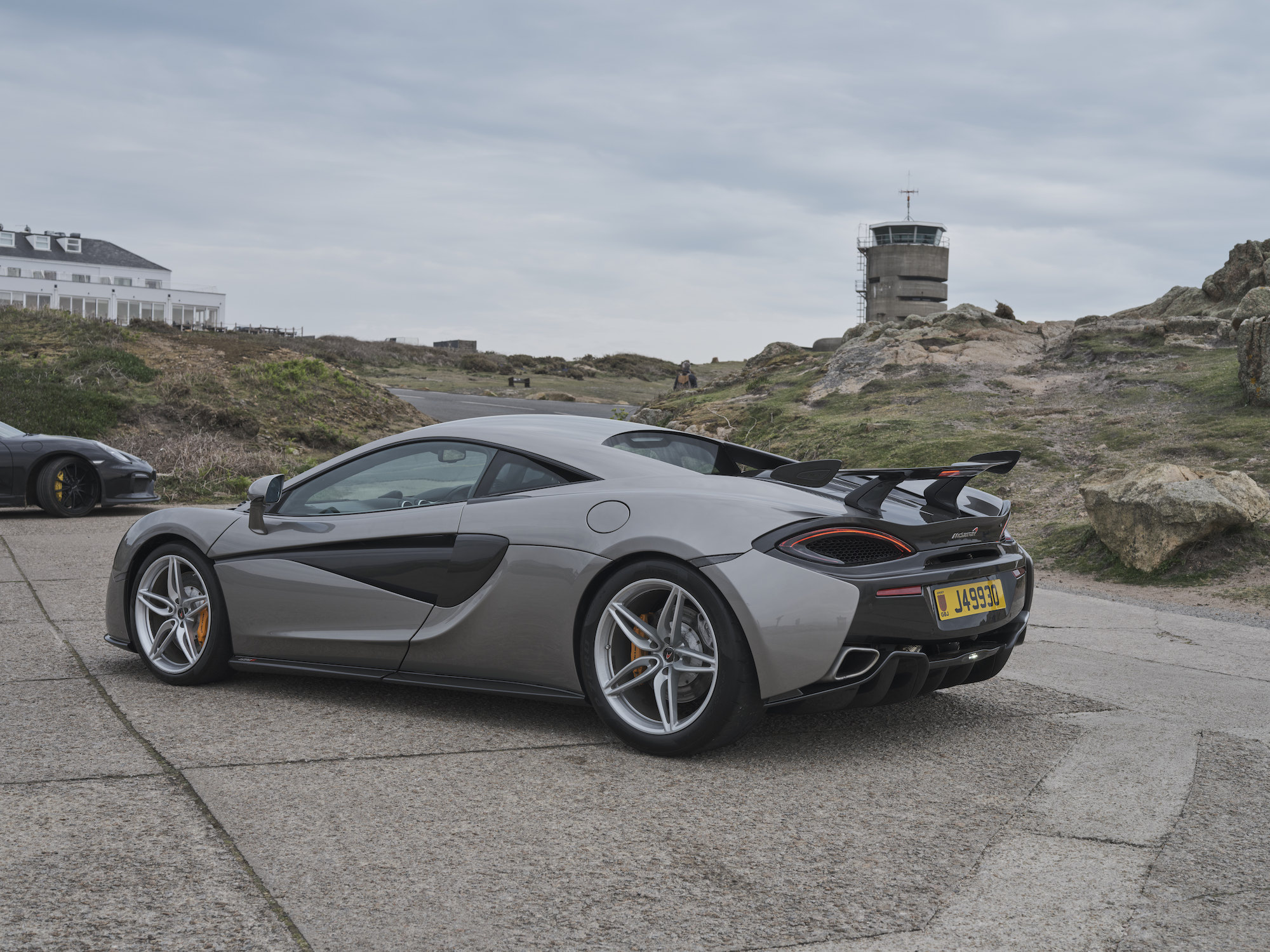 2016 MCLAREN 570S