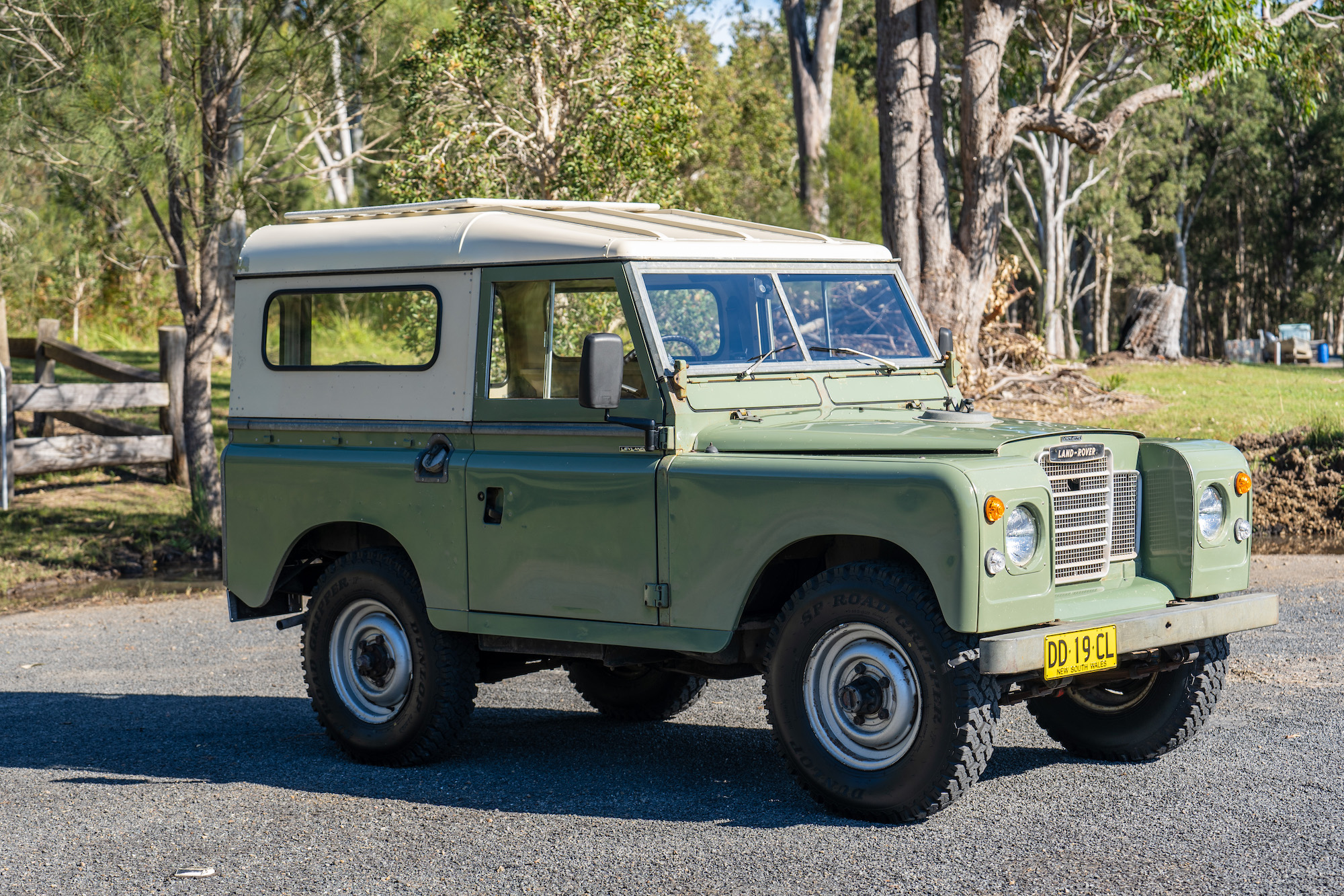 1975 LAND ROVER SERIES III 88"