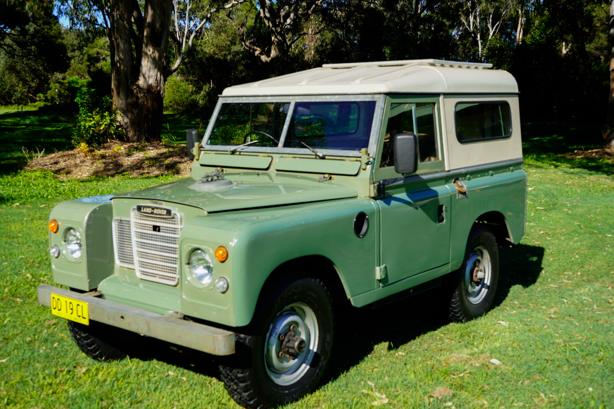 1975 LAND ROVER SERIES III 88"