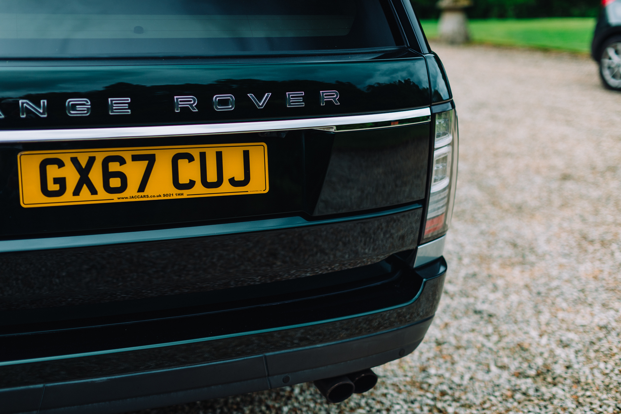 2017 RANGE ROVER SV AUTOBIOGRAPHY HOLLAND & HOLLAND LWB