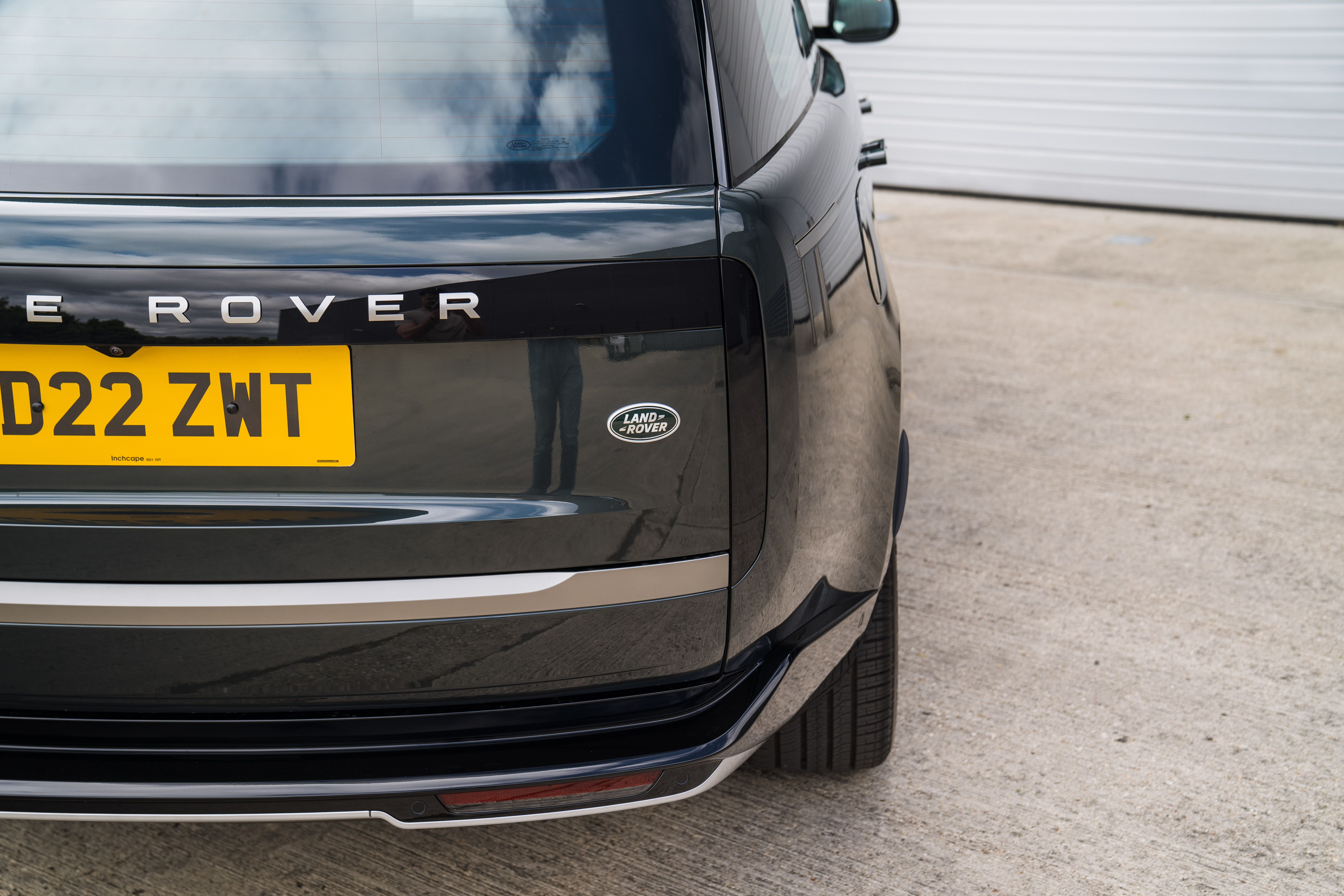 2022 RANGE ROVER D350 SE