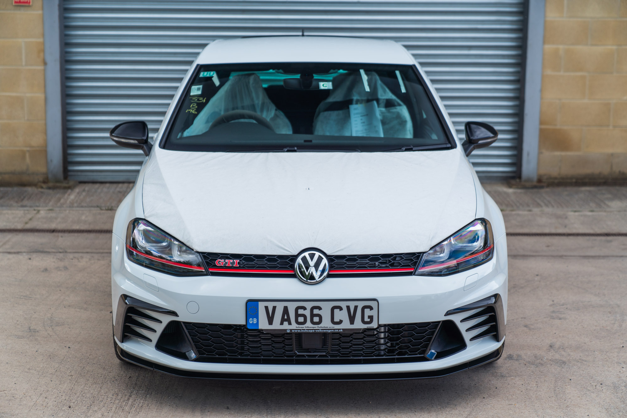 2016 VOLKSWAGEN GOLF (MK7) GTI CLUBSPORT S - 90 MILES