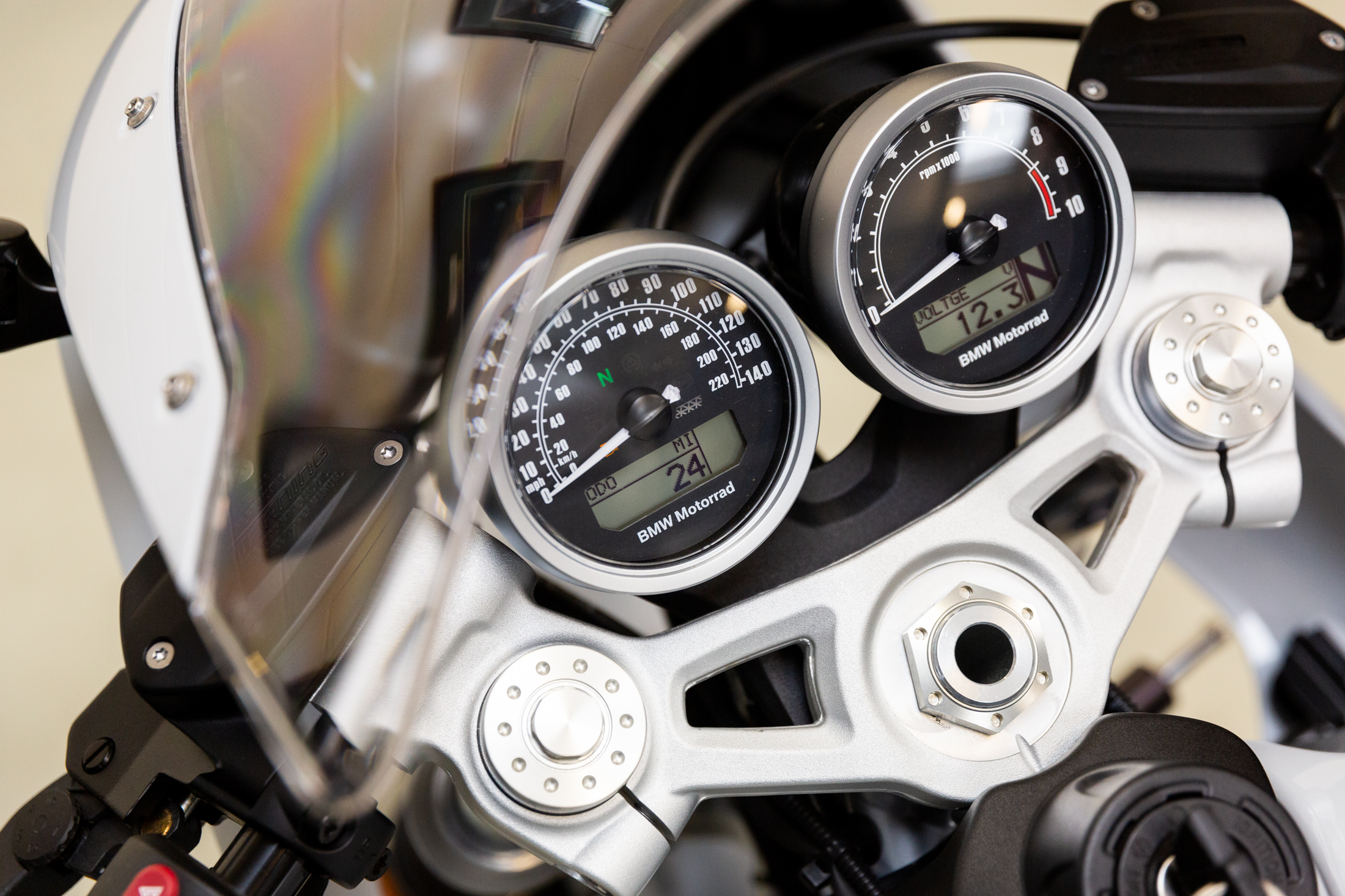 2018 BMW R NINE T RACER - 24 MILES