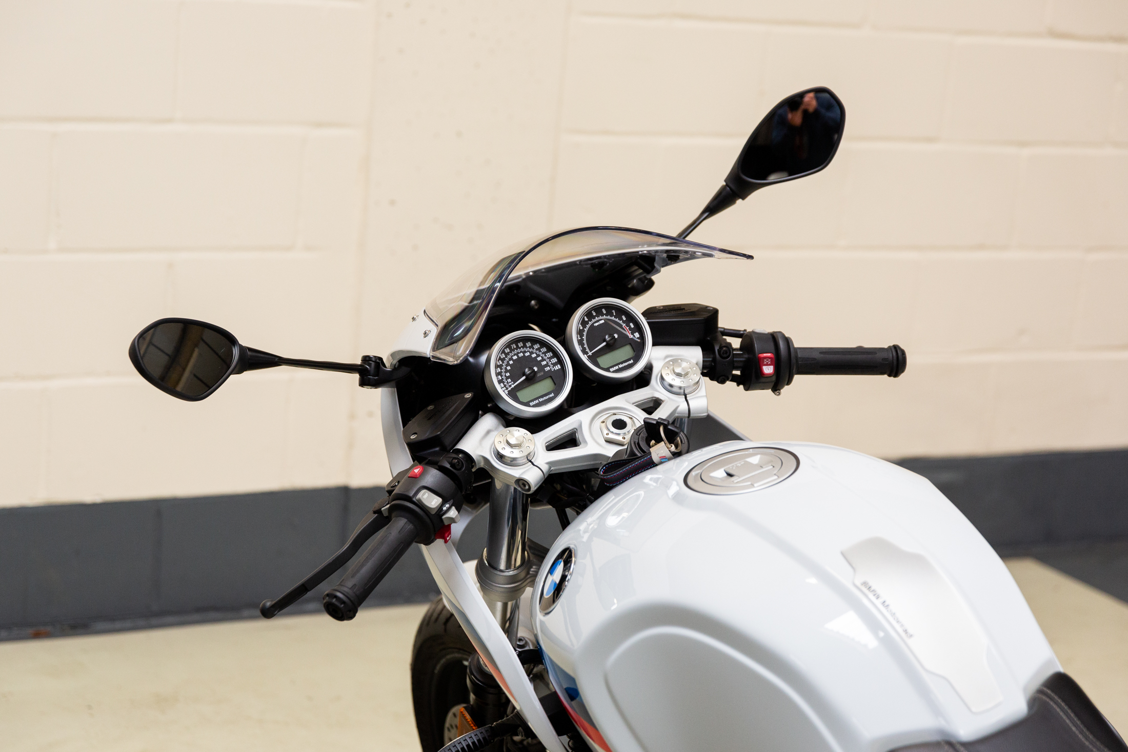 2018 BMW R NINE T RACER - 24 MILES