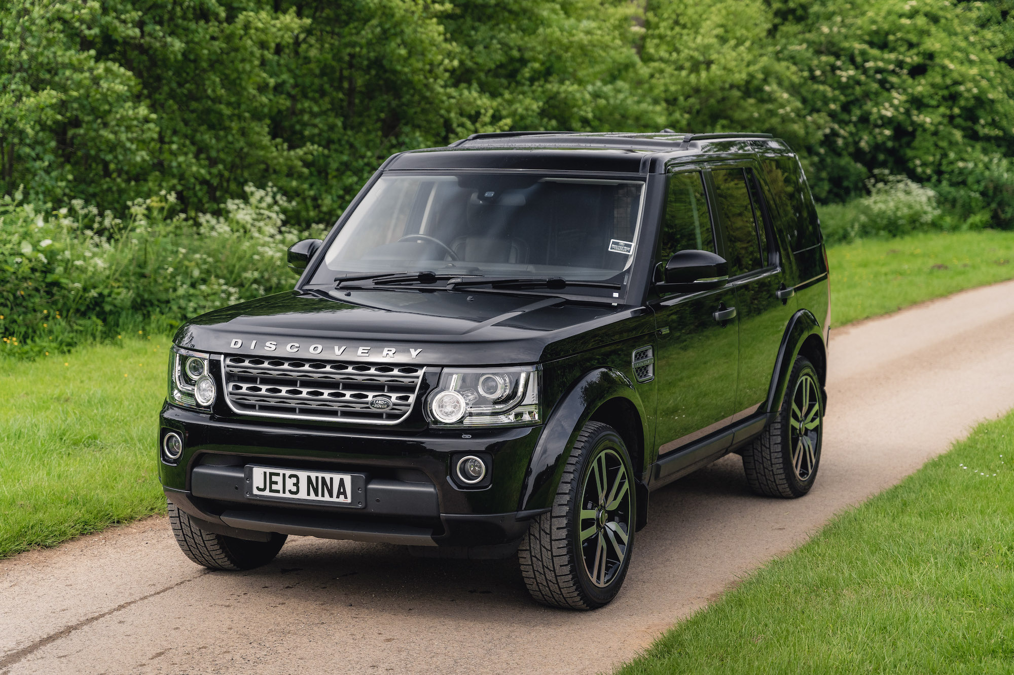 2016 LAND ROVER DISCOVERY 4 SDV6 COMMERCIAL SE - VAT Q